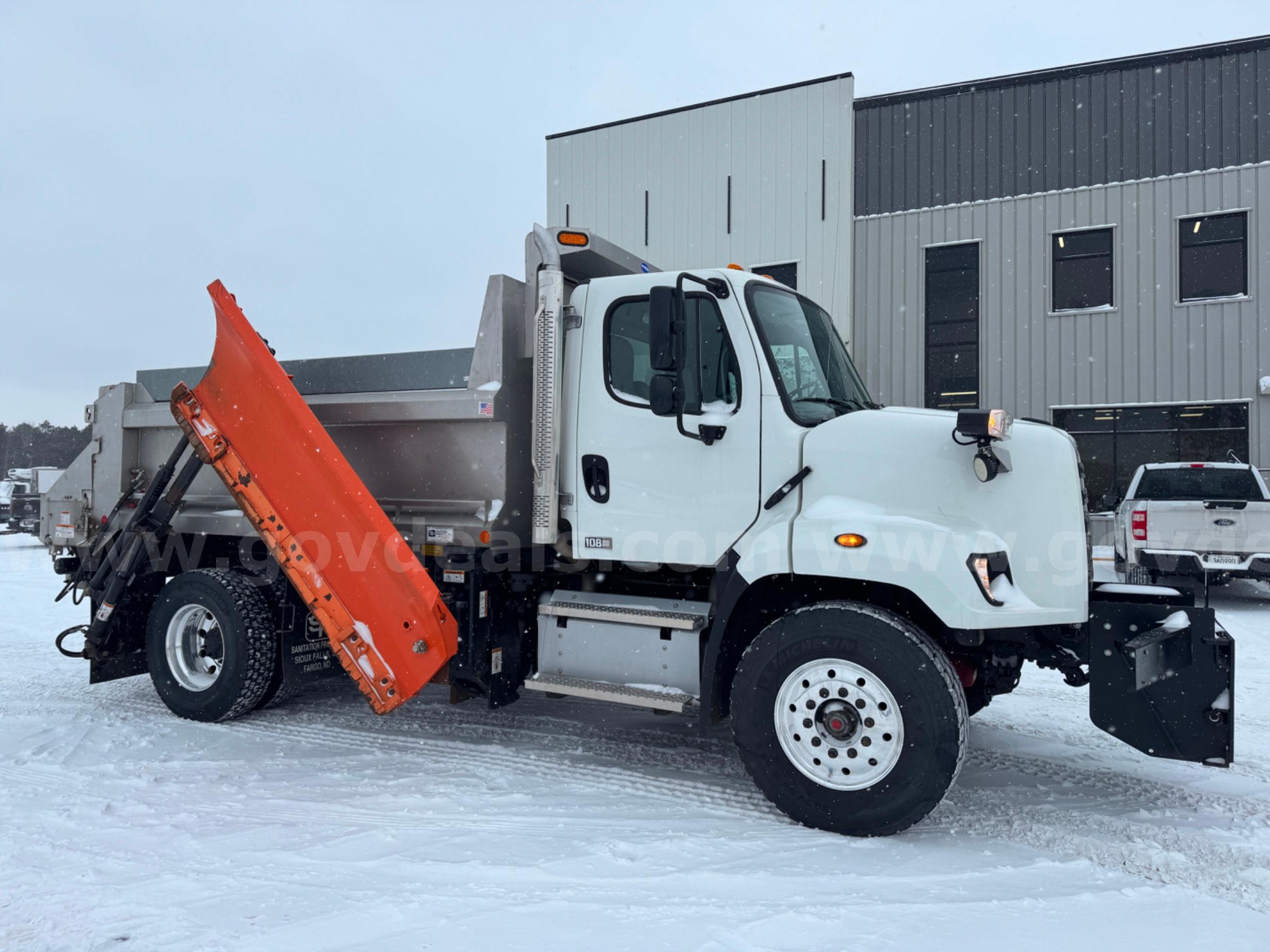 Used 2022 Freightliner 108SD For Sale in Rice, MN - 5035281130 ...