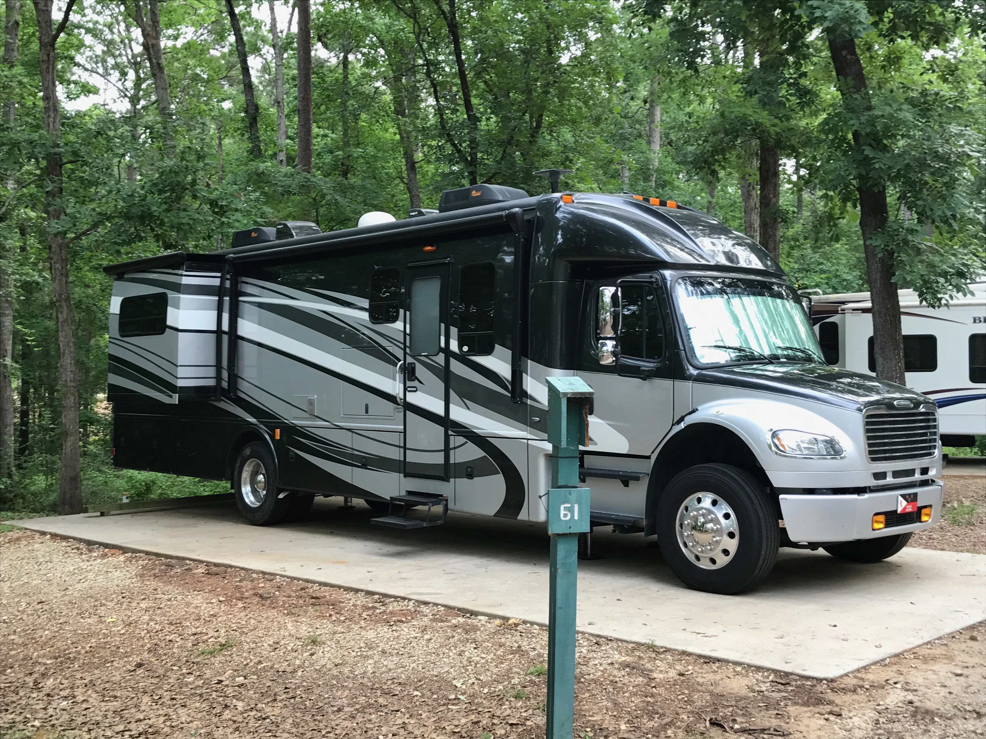 Dynamax Corp DX3 37RB RVs For Sale - RV Trader