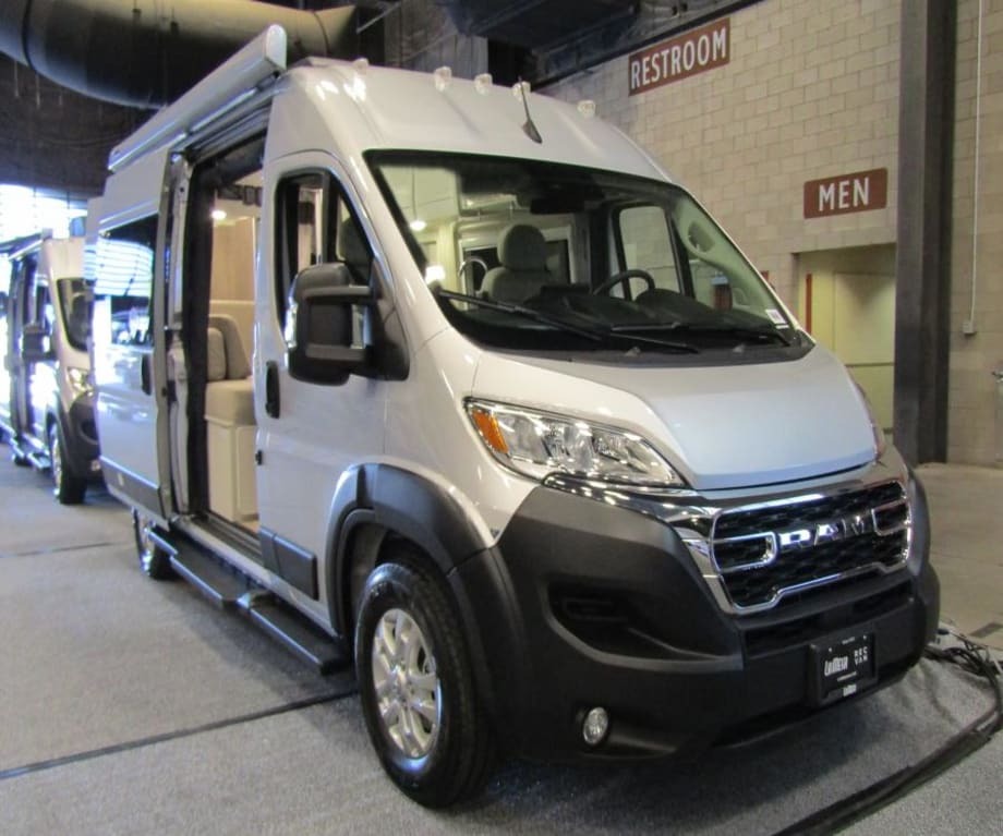 New 2025 Thor Motor Coach Rize 18G For Sale in Mesa, AZ - 5034863207 ...