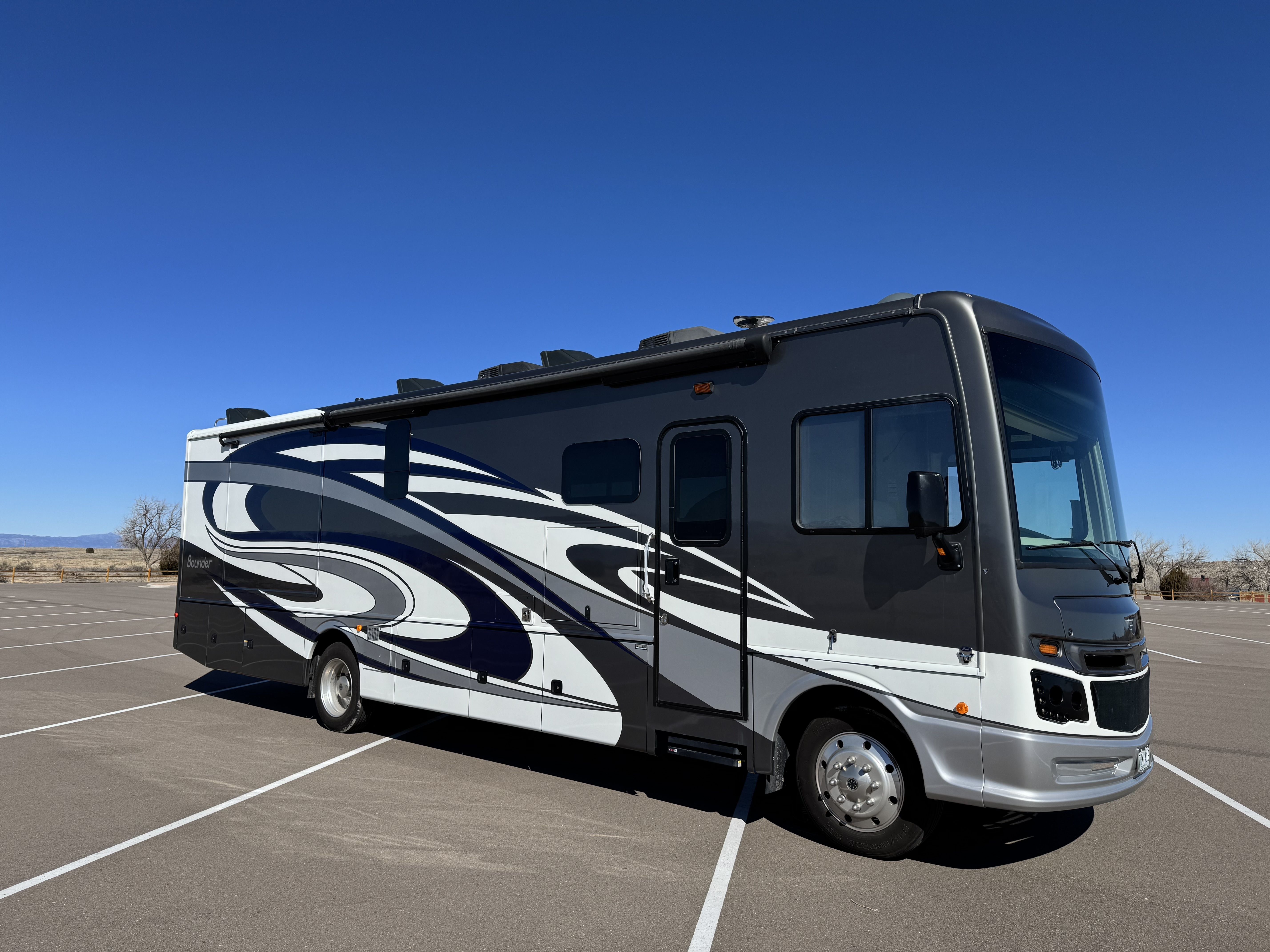 2019 Fleetwood Bounder 35K RVs For Sale - RV Trader