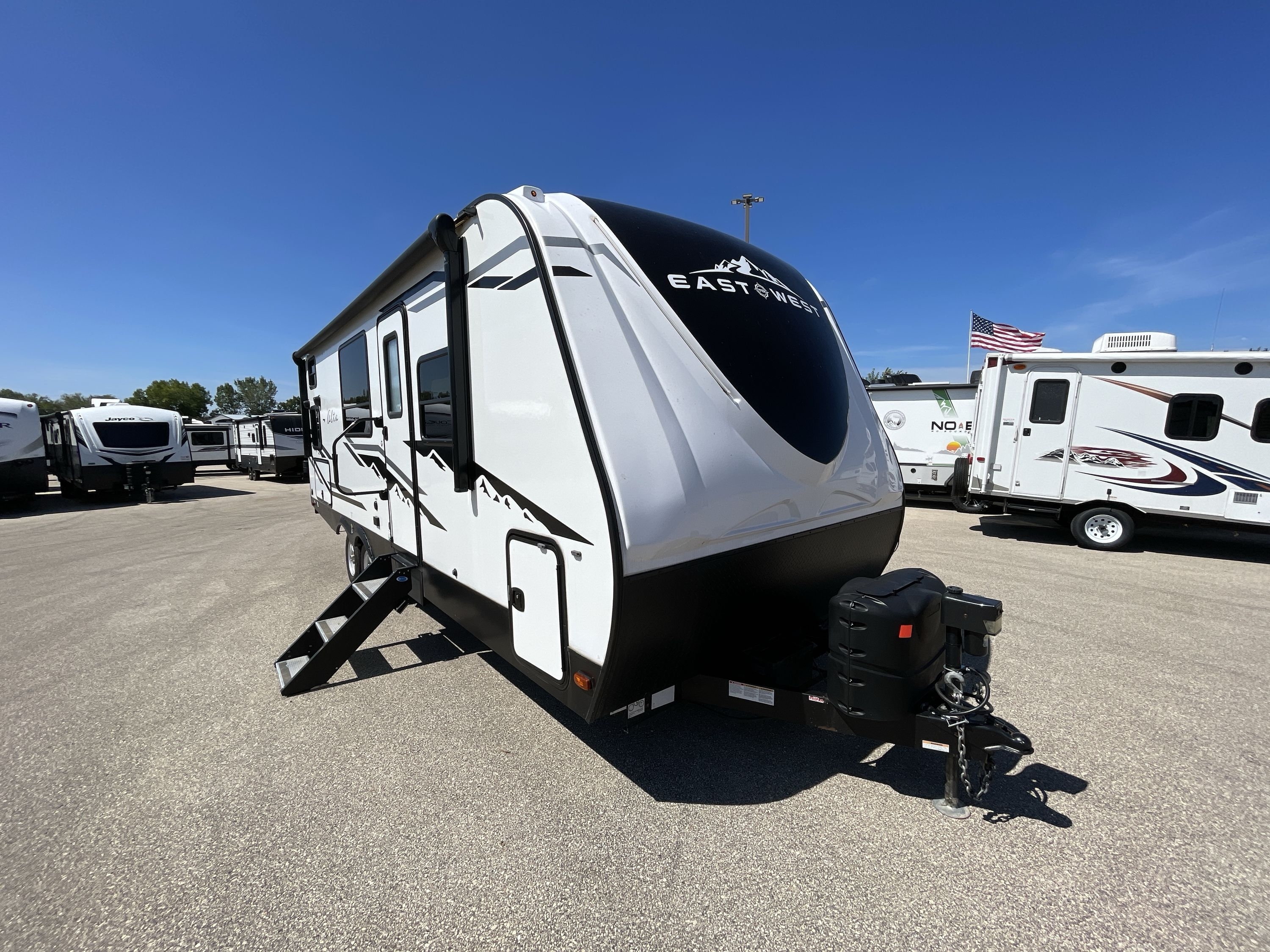 2021 East To West Alta 2100MBH RVs For Sale - RV Trader