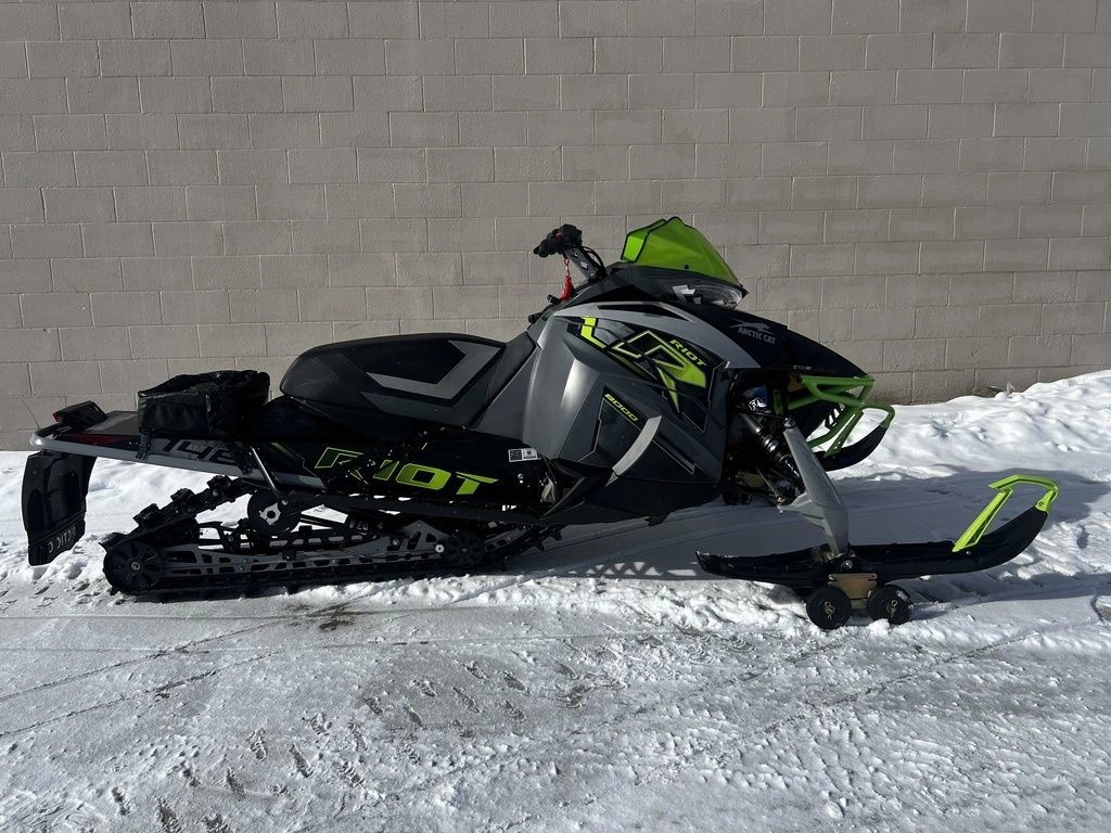 M 858 Mountain Cat Alpha One For Sale - Arctic Cat Snowmobiles ...