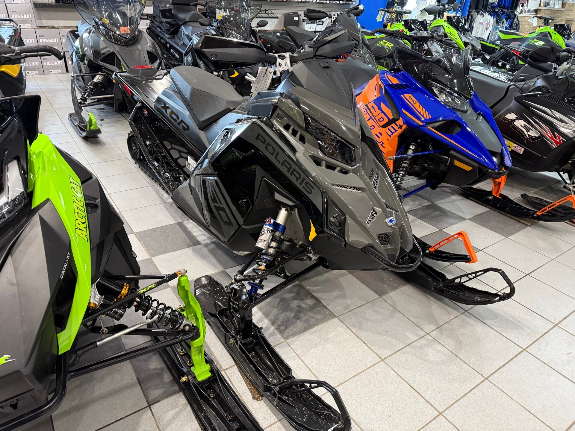 New 2025 Polaris 850 Indy Xcr 136 850 For Sale in Erie, PA - 5035081388 - Snowmobile Trader