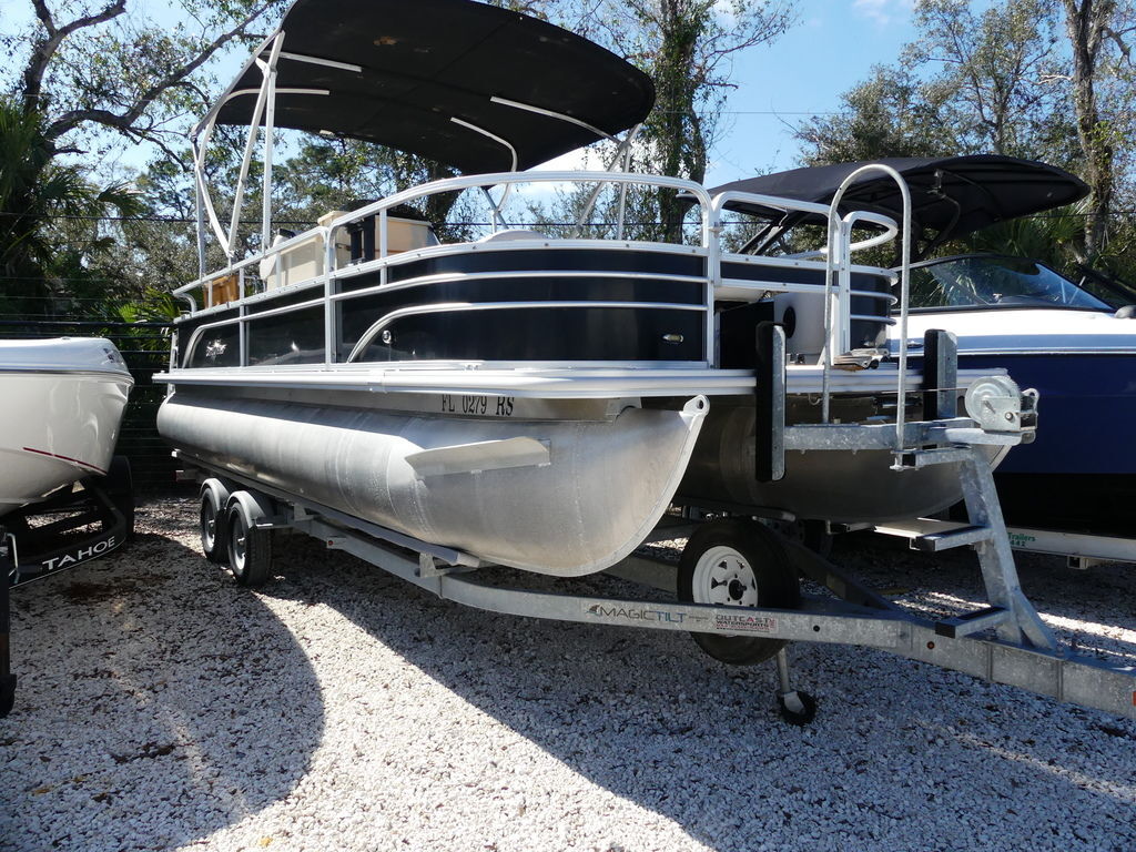 Used 2017 Sunchaser 8522 Cruise For Sale in Bradenton, FL - 5035271270 ...
