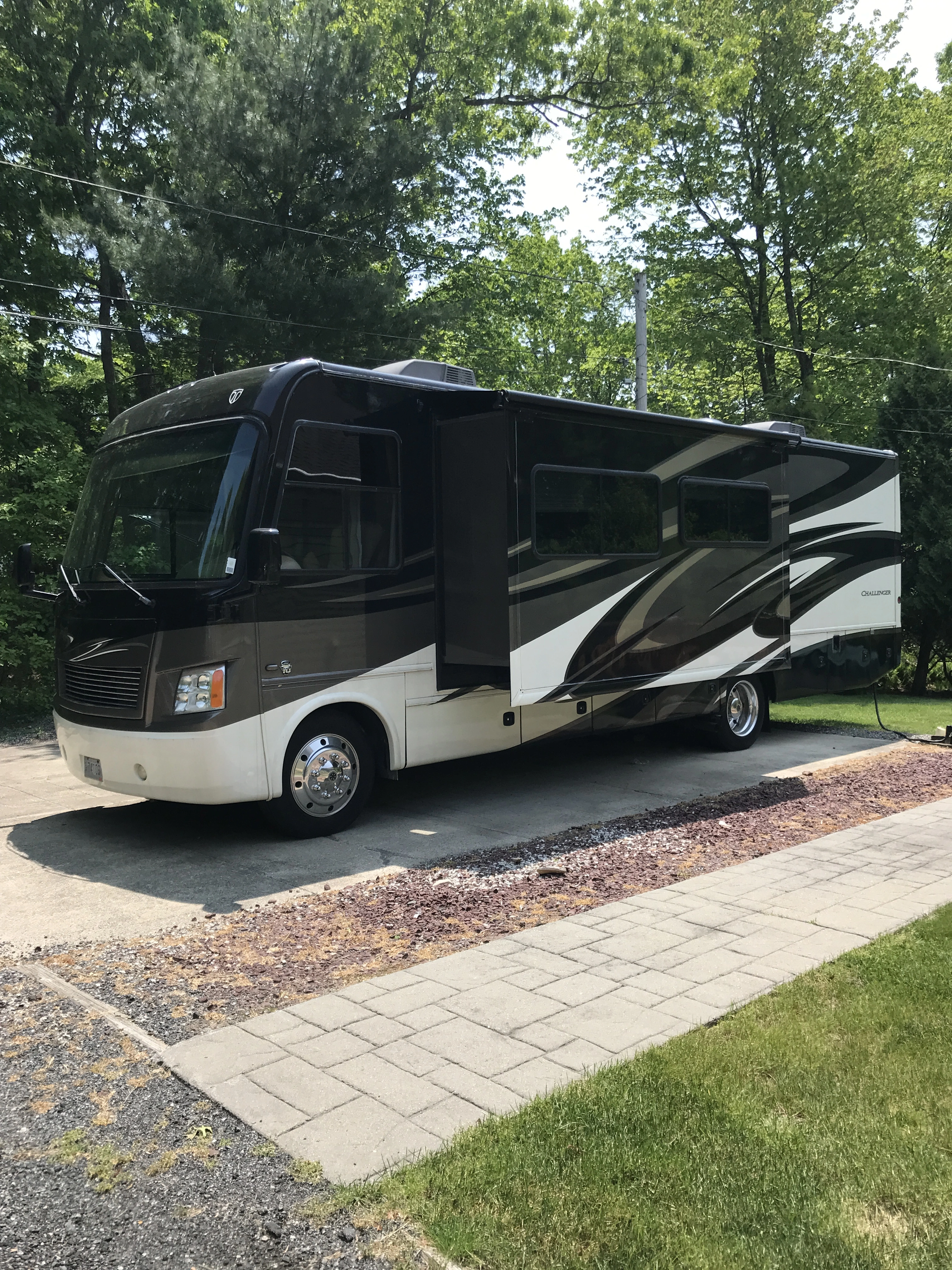 Used Thor Motor Coach Challenger RVs For Sale - RV Trader
