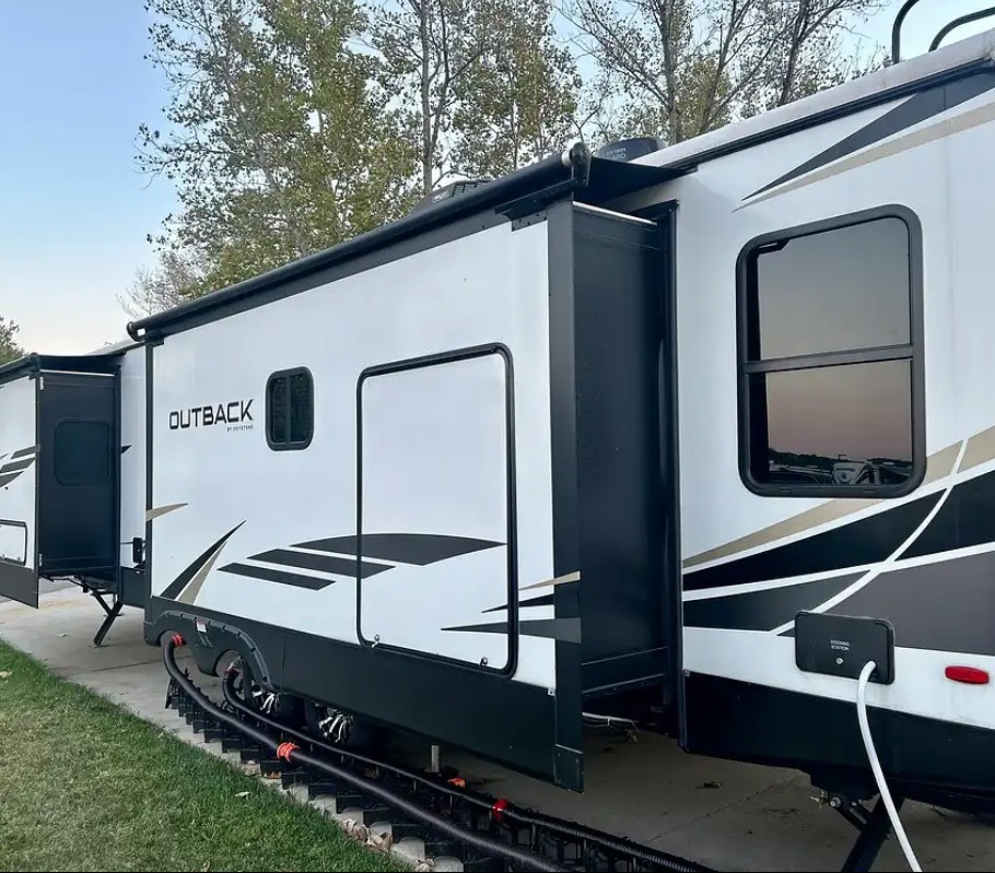 Used 2021 Keystone Outback in Granbury, TX - 5035487951 - RV Trader