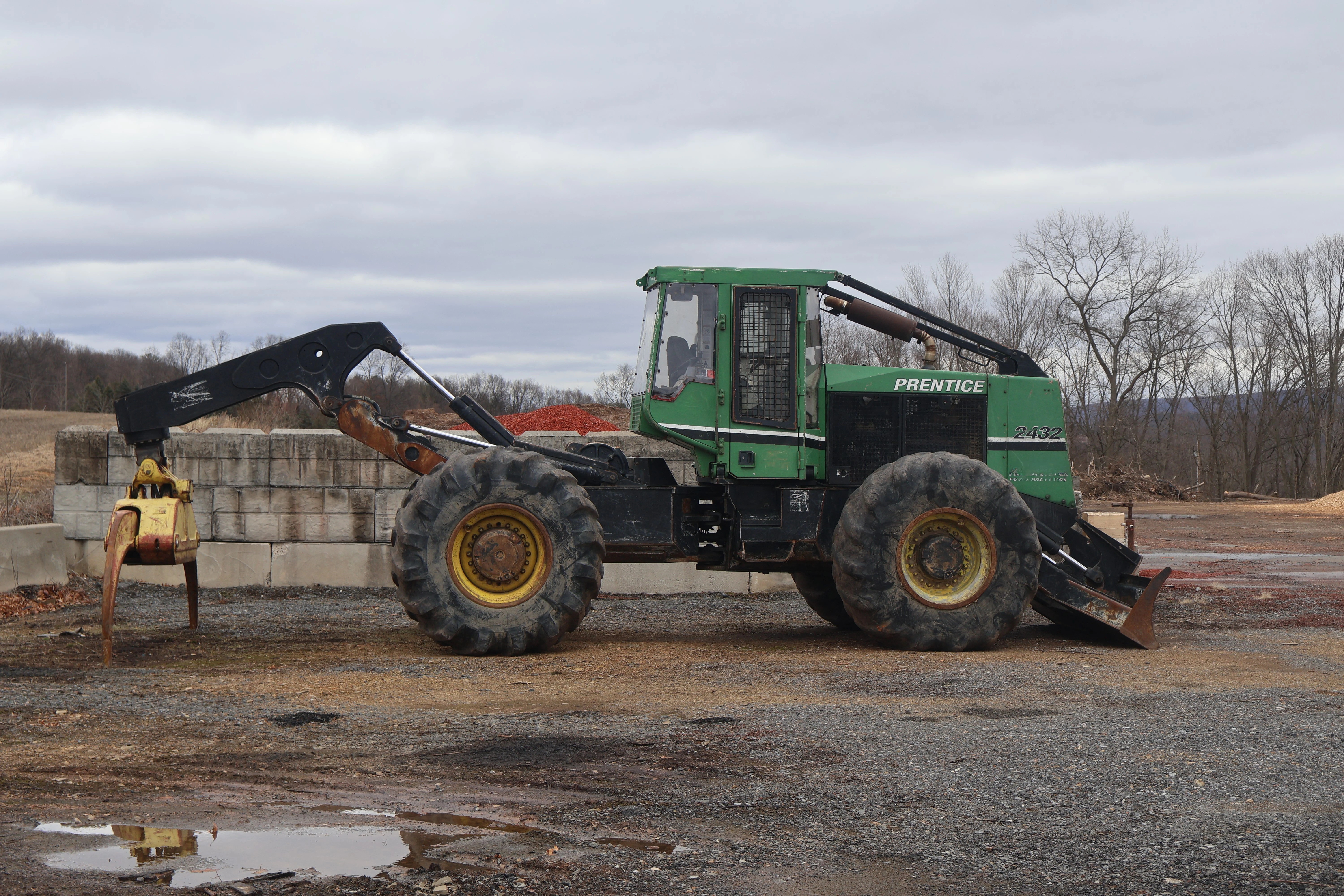 518 Log Skidder For Sale - Caterpillar Forestry Equipment - Equipment ...