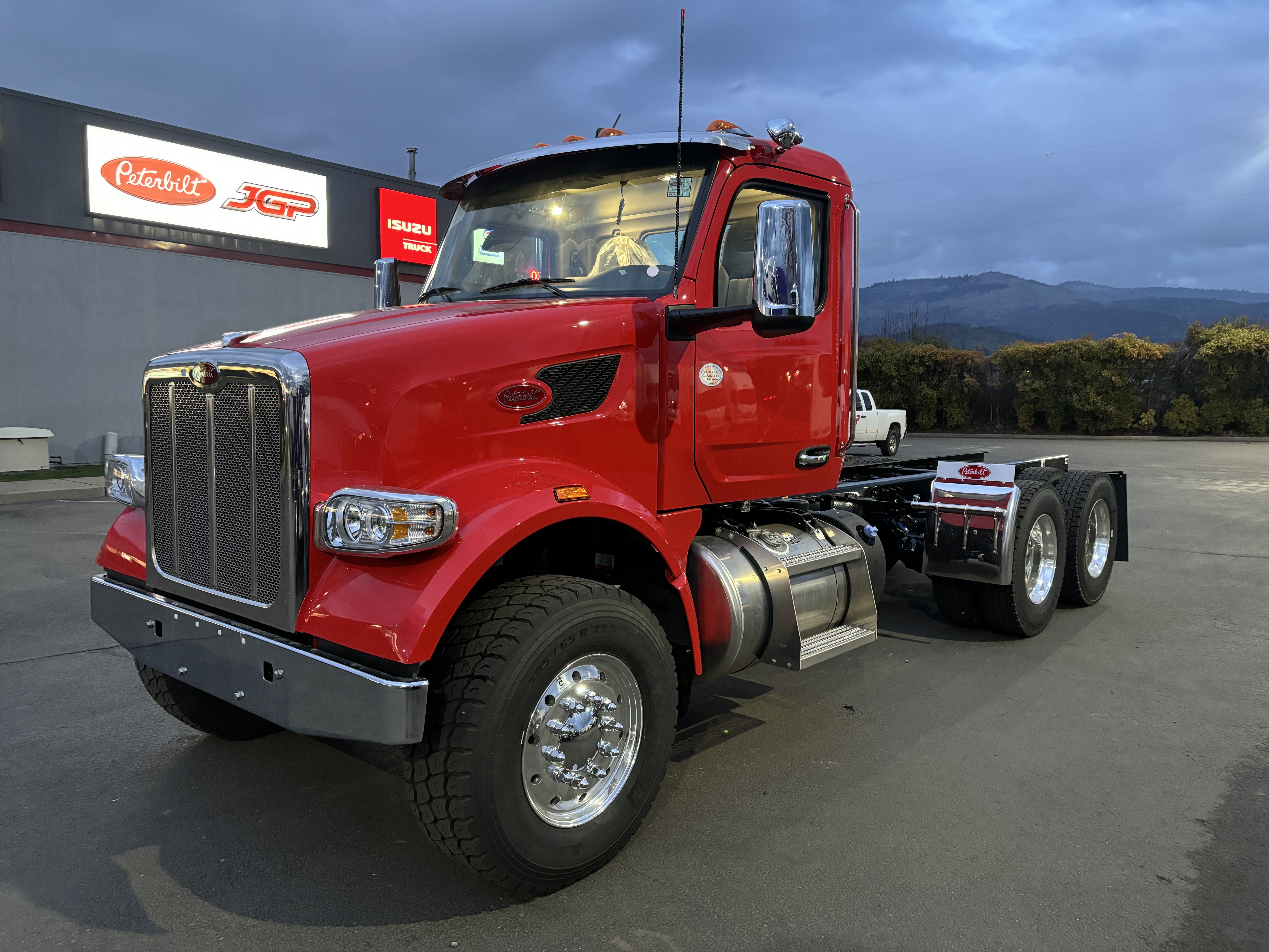 New Peterbilt Trucks For Sale - Commercial Truck Trader