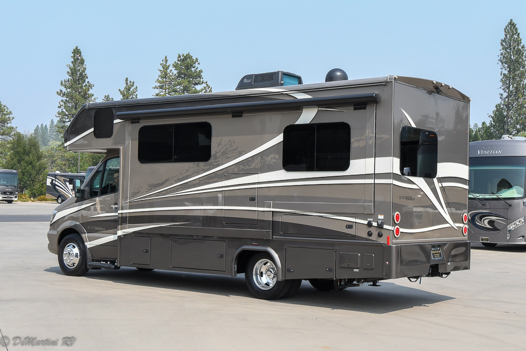 Class C RVs - Class C Motorhomes For Sale Near Brownsville, California ...