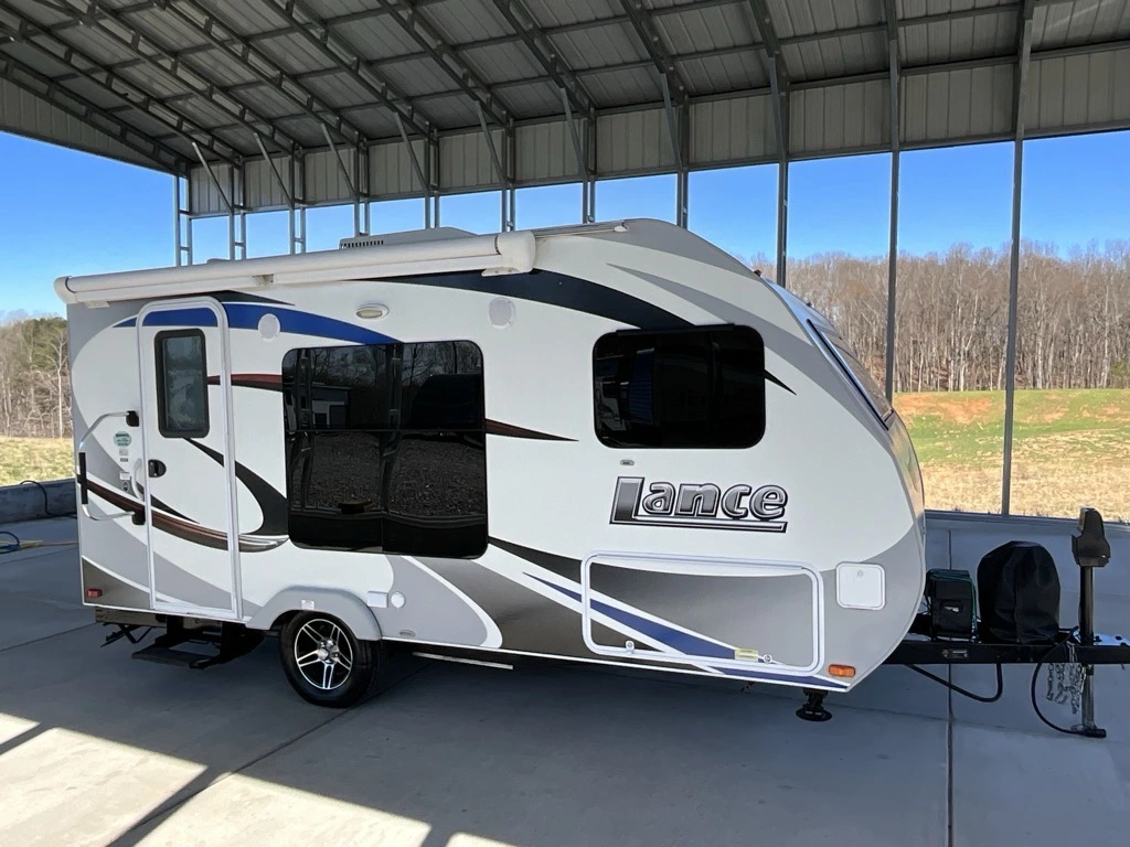 Lance 1475 Travel Trailer RVs For Sale - RV Trader