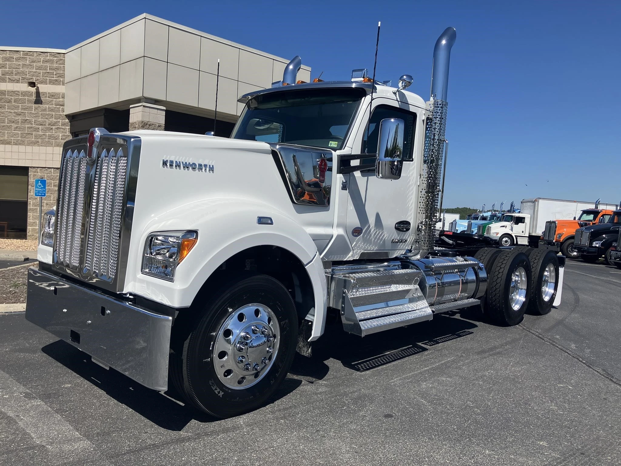 2025 Kenworth W990 Trucks For Sale - Commercial Truck Trader