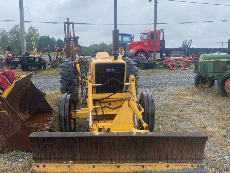 Used Ford 540 For Sale in Thomasville, NC - 5033657575 - Equipment Trader