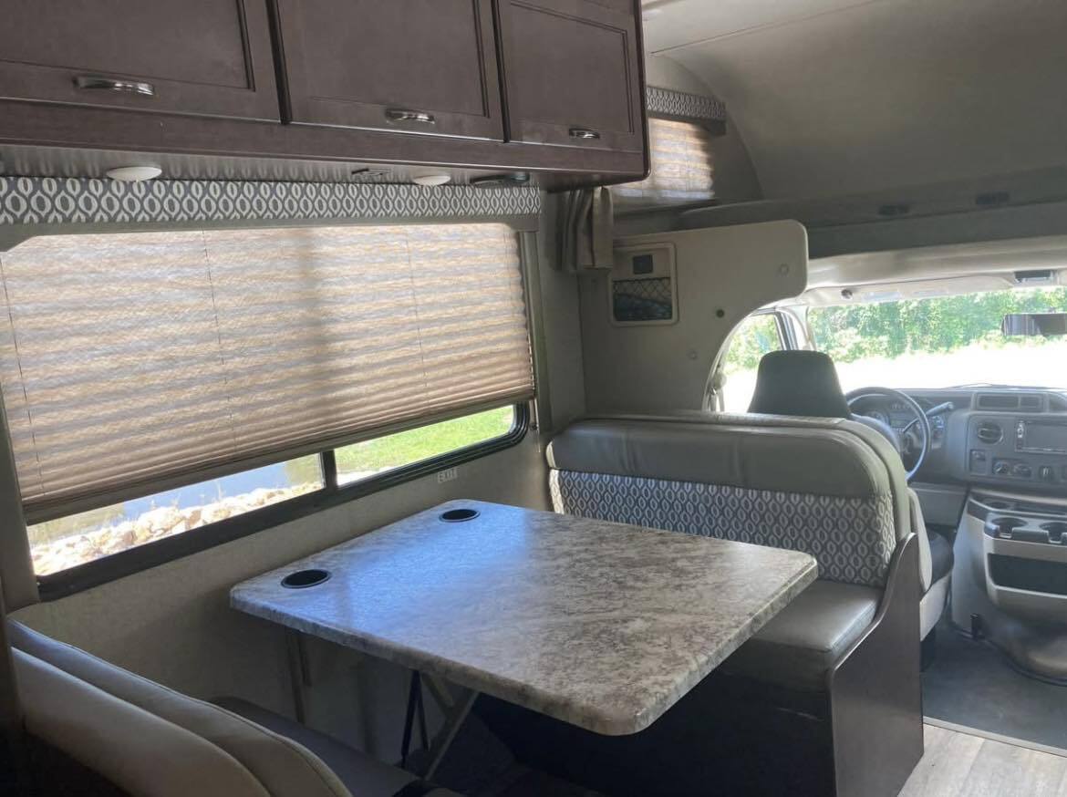 Used Class C RVs For Sale near Lone Rock, WI - RV Trader
