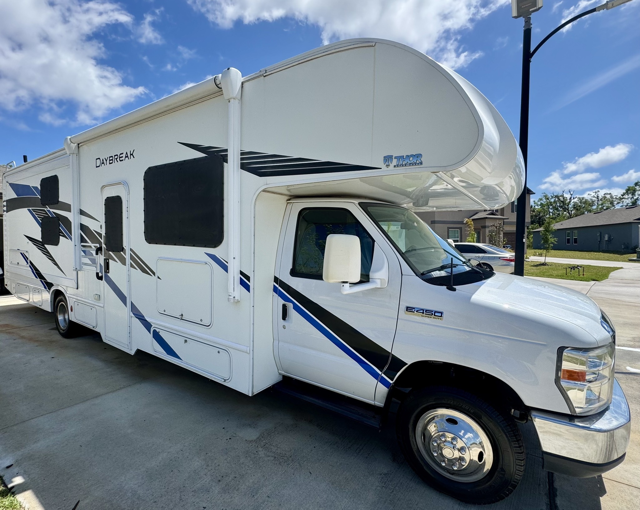 2019 Thor Motor Coach Daybreak Class C RVs and Motorhomes For Sale - RV ...