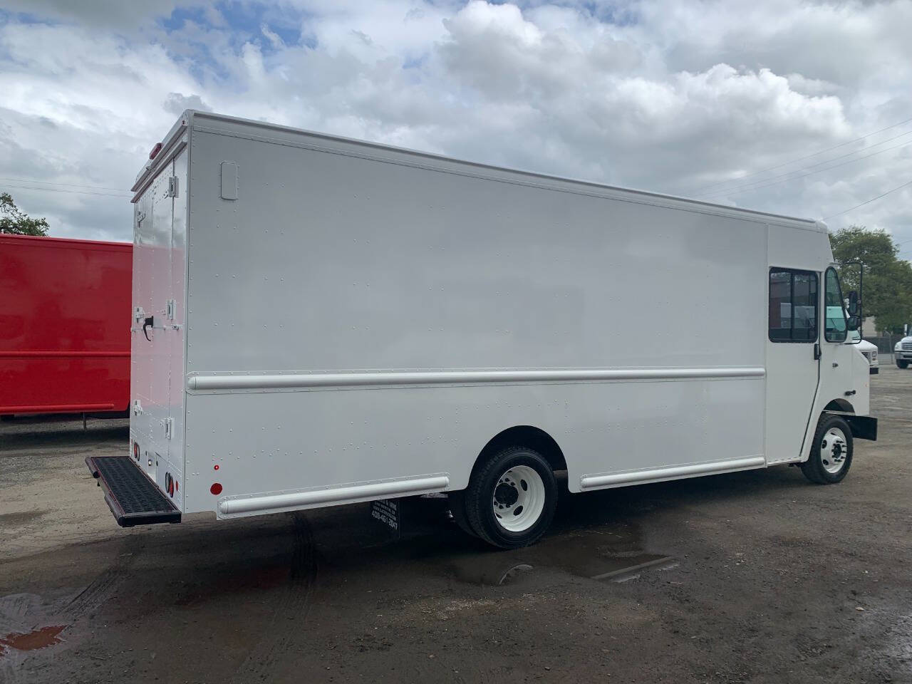 Used 2018 Ford F59 For Sale in San Jose, CA - 5036130983 - Commercial ...