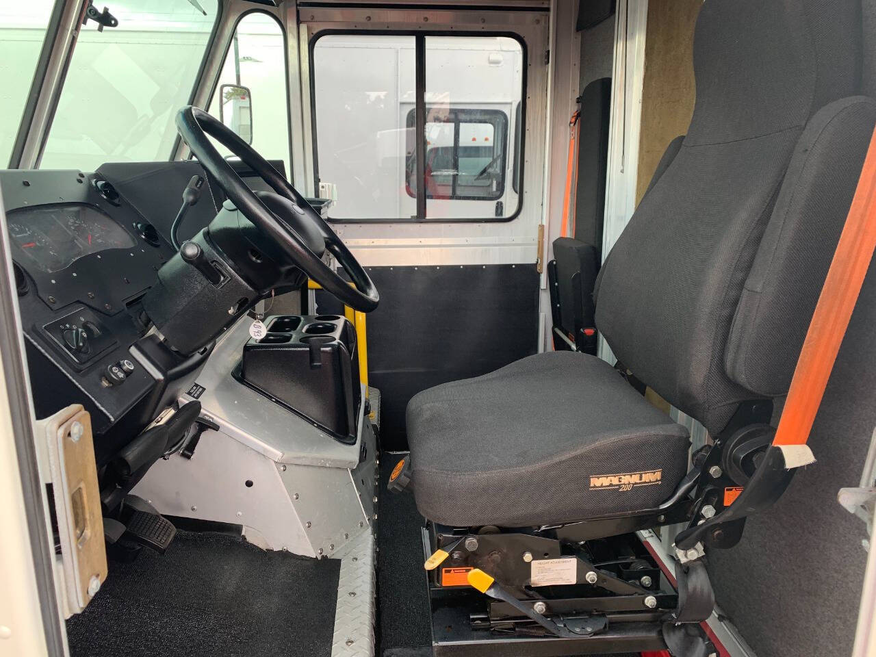 Used 2018 Ford F59 For Sale in San Jose, CA - 5036130983 - Commercial ...