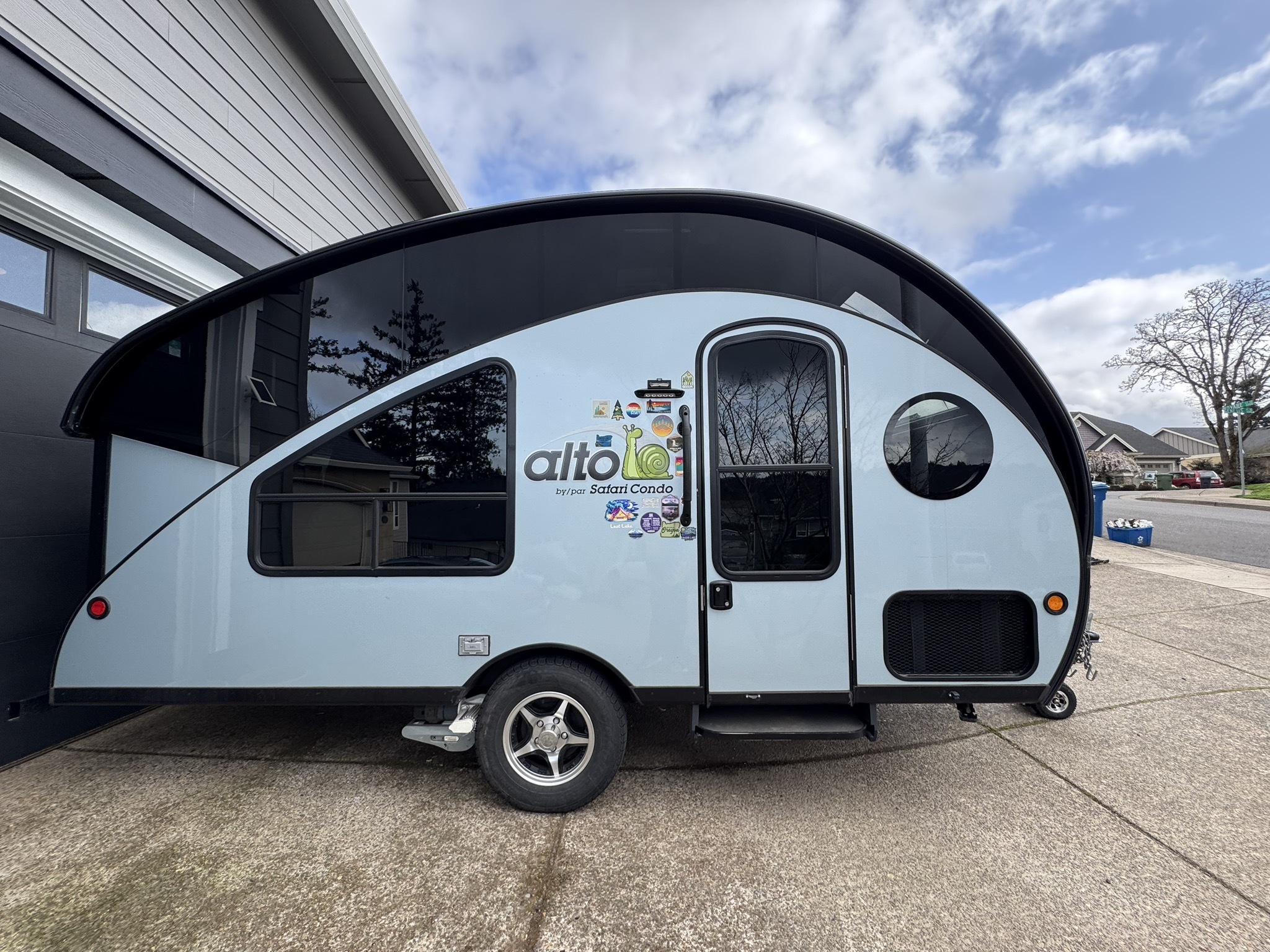 Used Safari Condo Alto R1723 RVs For Sale - RV Trader
