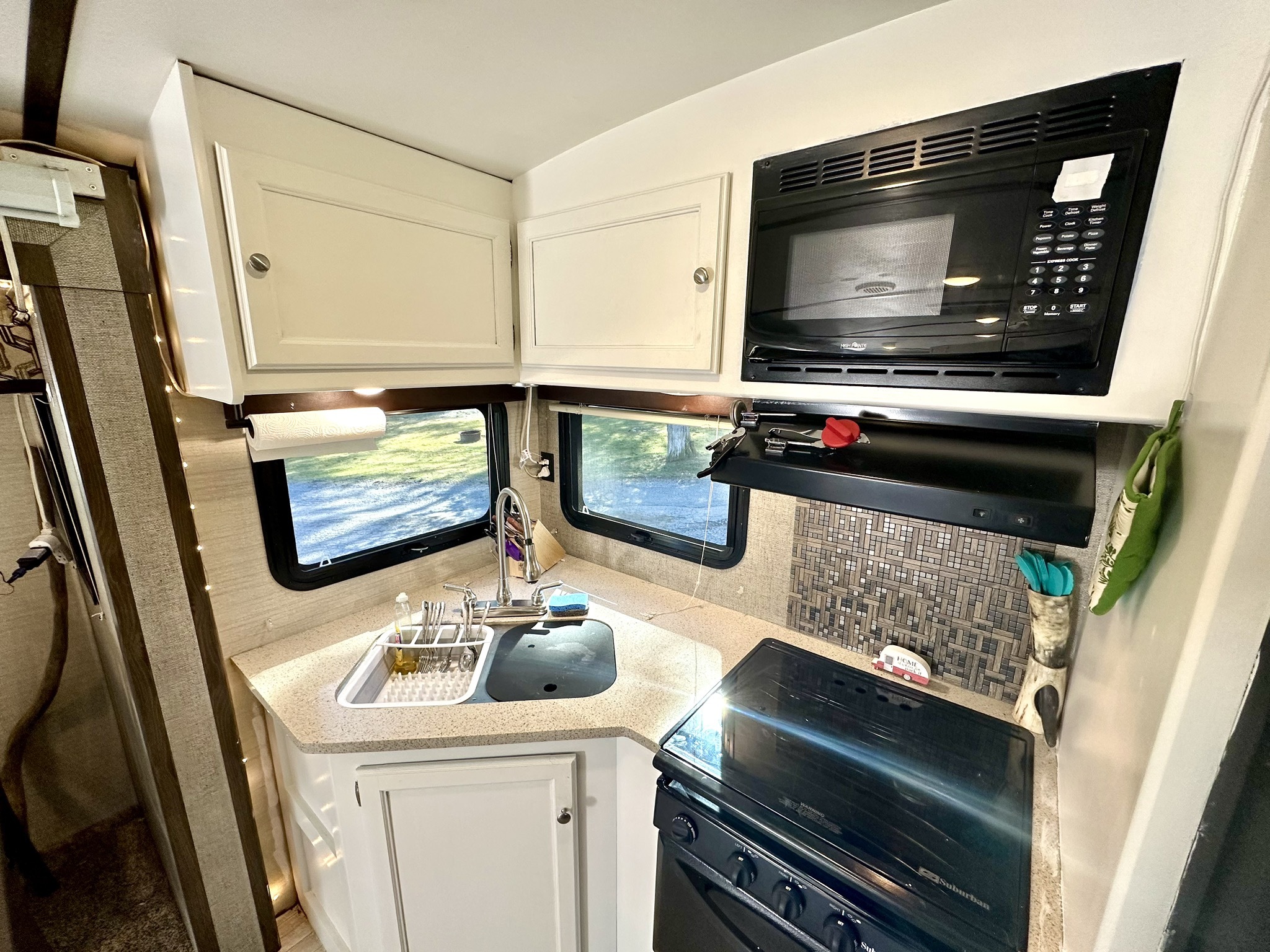 Used 2017 Keystone Premier in Winthrop Ma, MA - 5035739015 - RV Trader