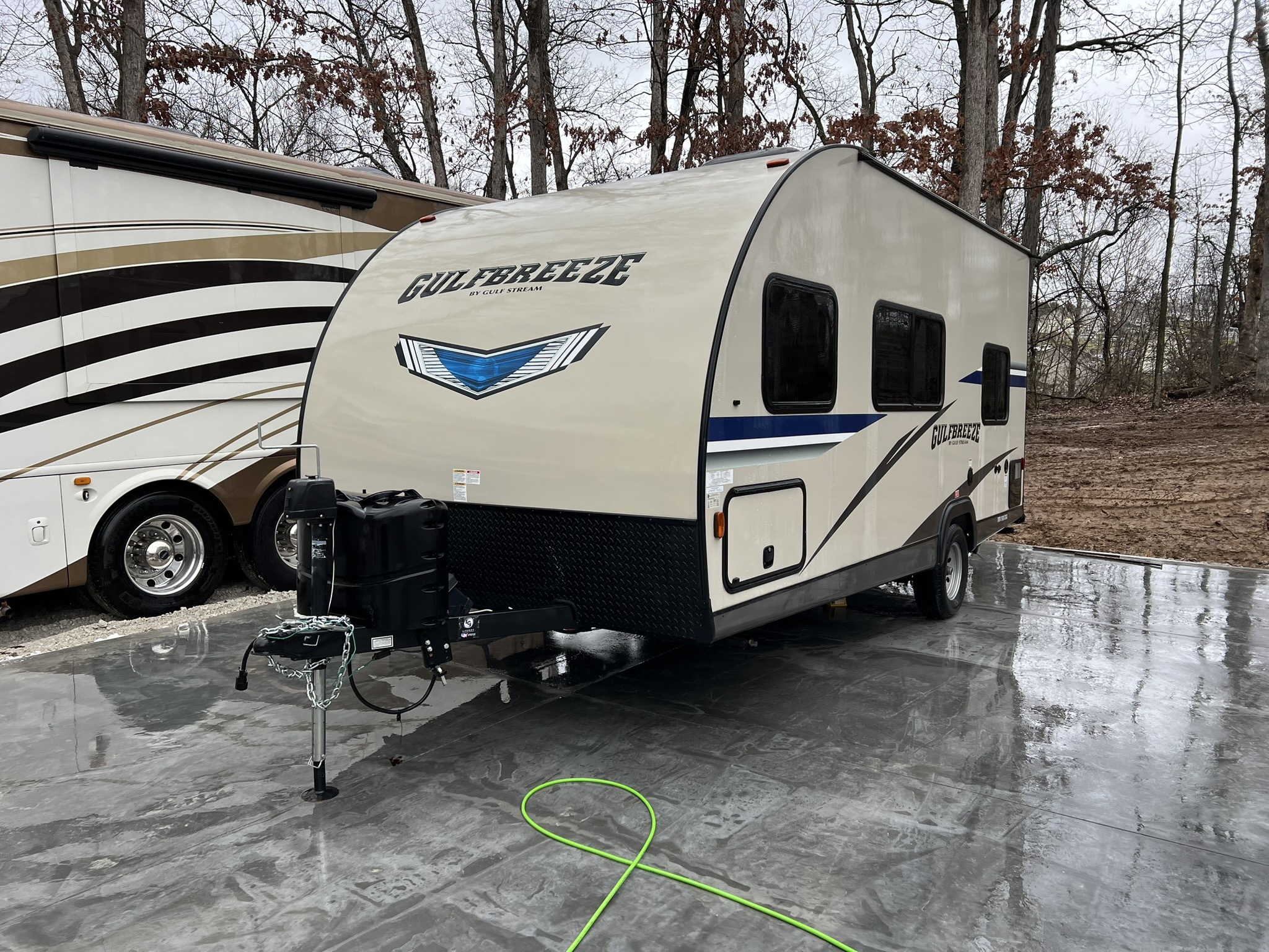 Gulf Stream Gulf Breeze RVs For Sale near Decatur, IL - RV Trader