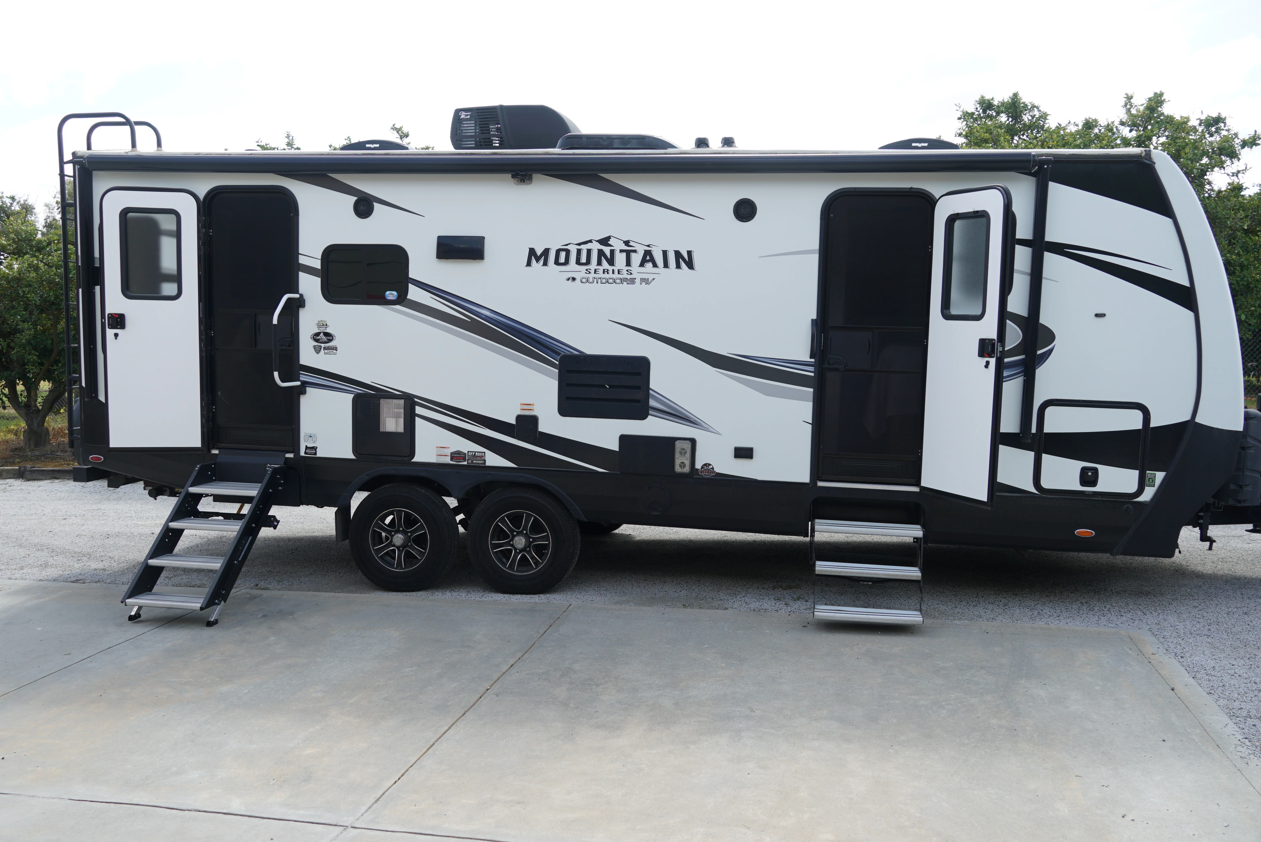 Outdoors RV Manufacturing Timber Ridge 24RLS RVs For Sale - RV Trader