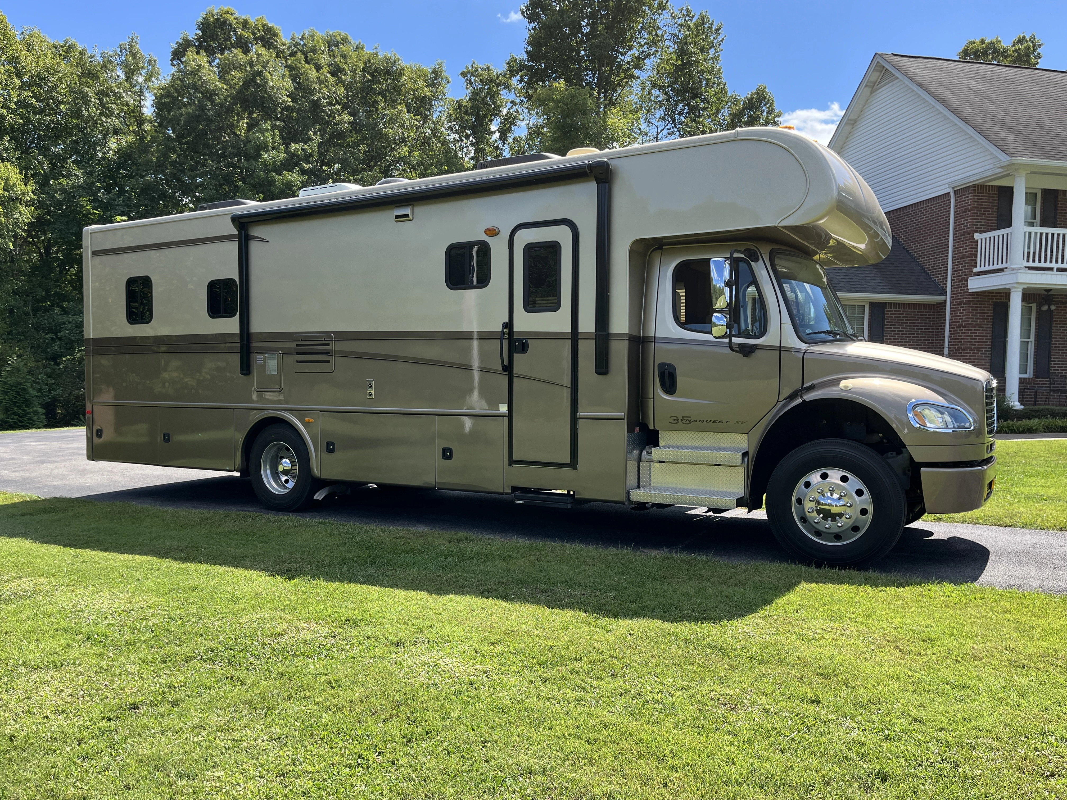 Dynamax Corp Dynaquest Xl RVs For Sale - RV Trader