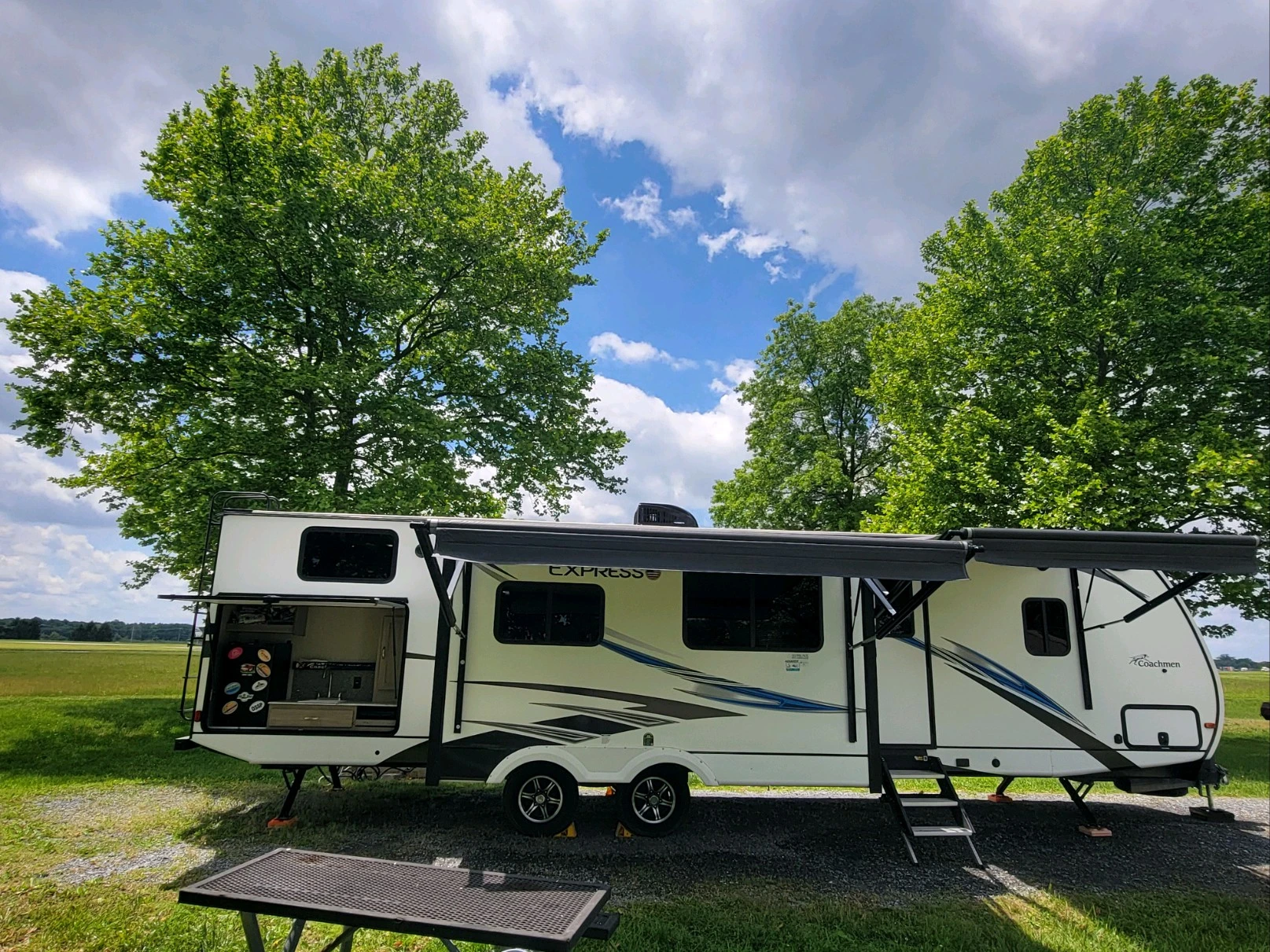 2021 Coachmen Freedom Express RVs For Sale - RV Trader