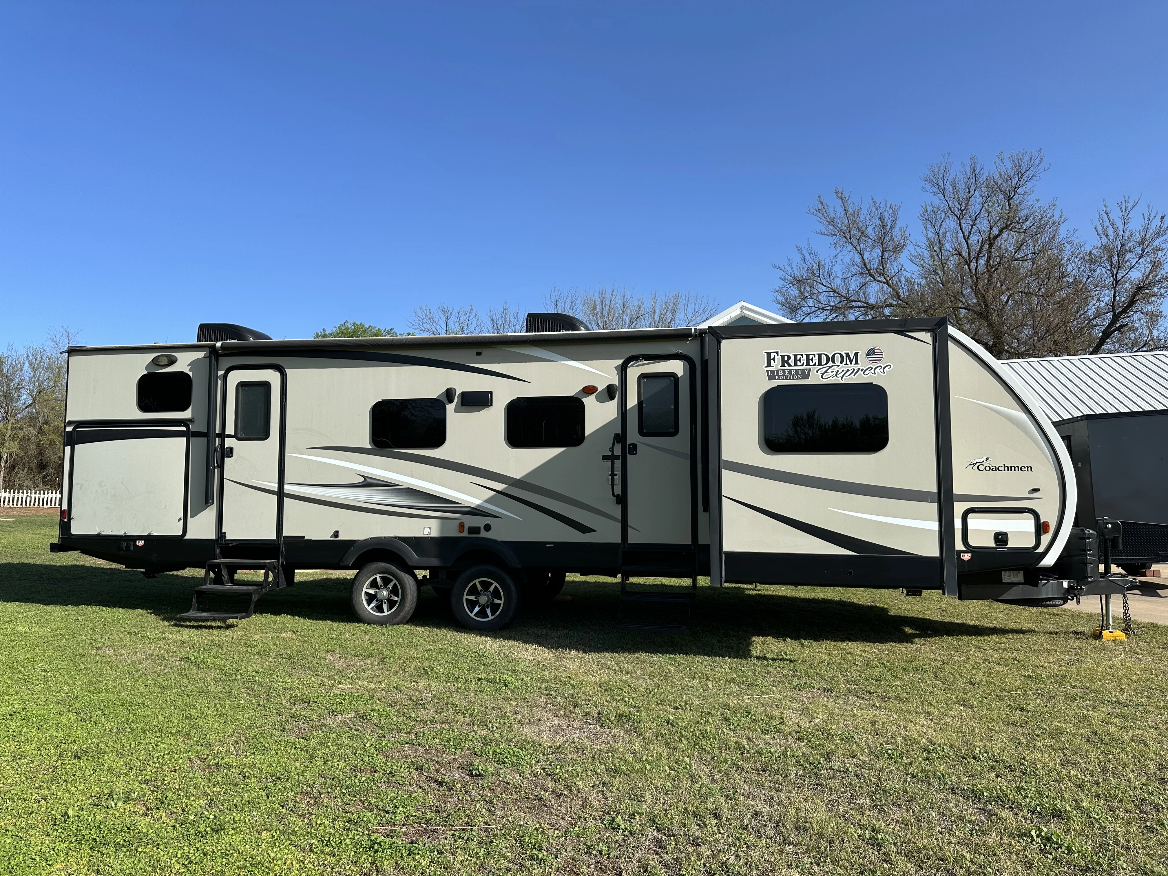 2017 Coachmen Freedom Express RVs For Sale - RV Trader