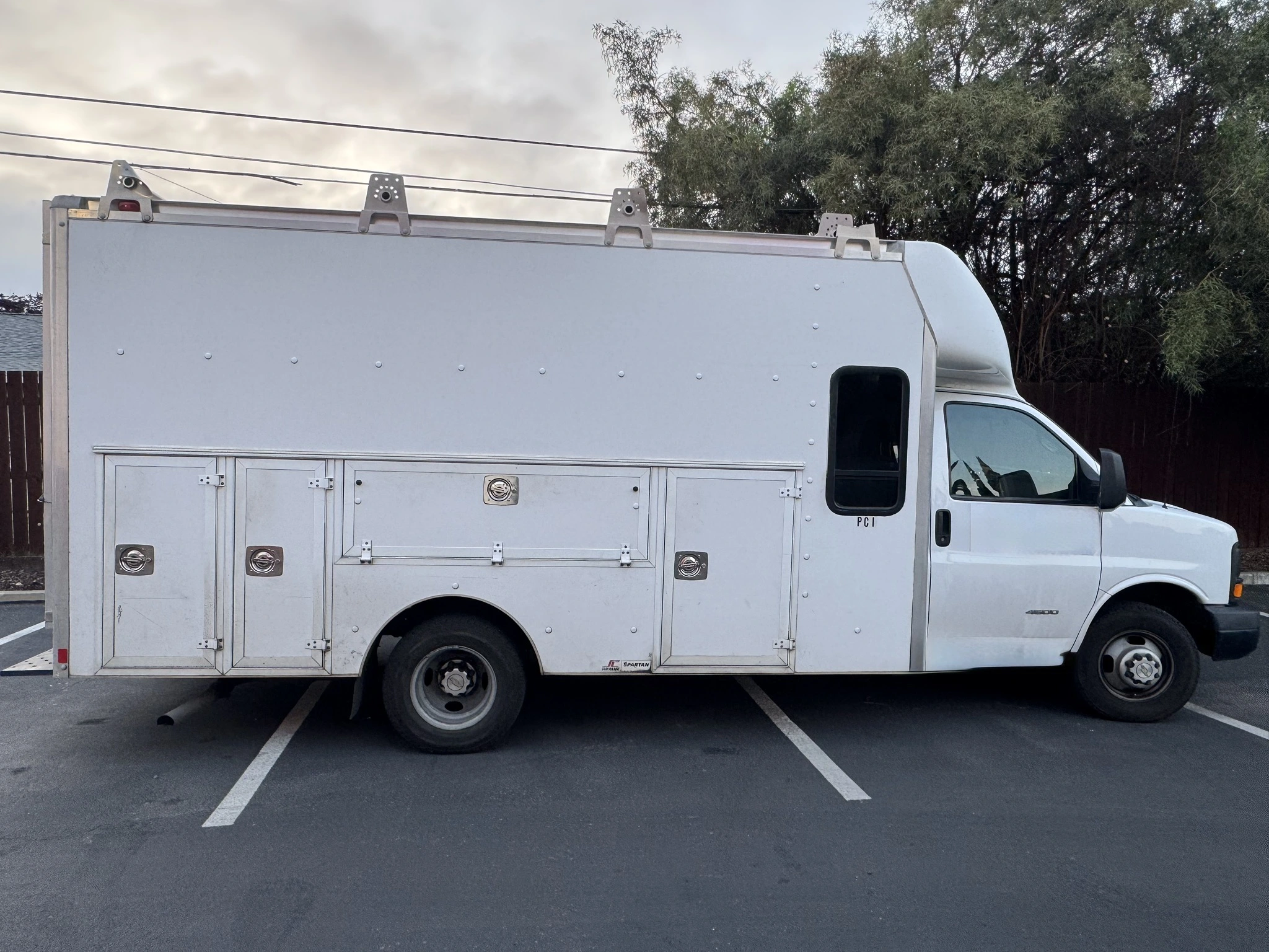 Chevrolet Express G4500 Trucks For Sale - Commercial Truck Trader