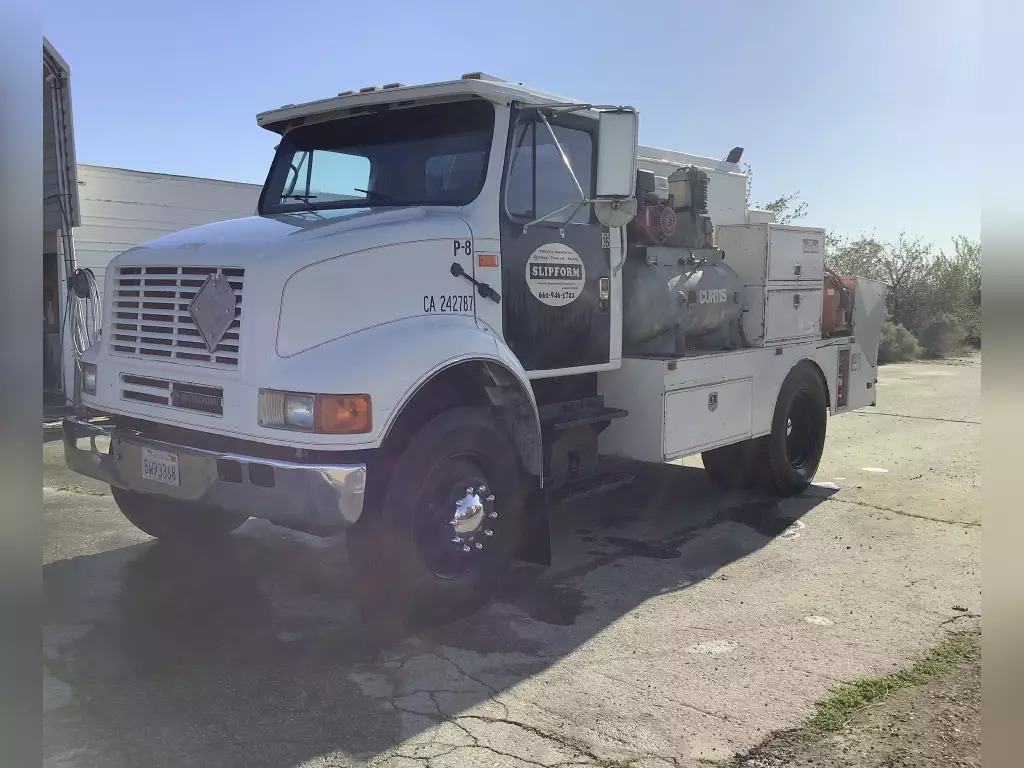 1991 International,freightliner Trucks For Sale - Commercial Truck Trader