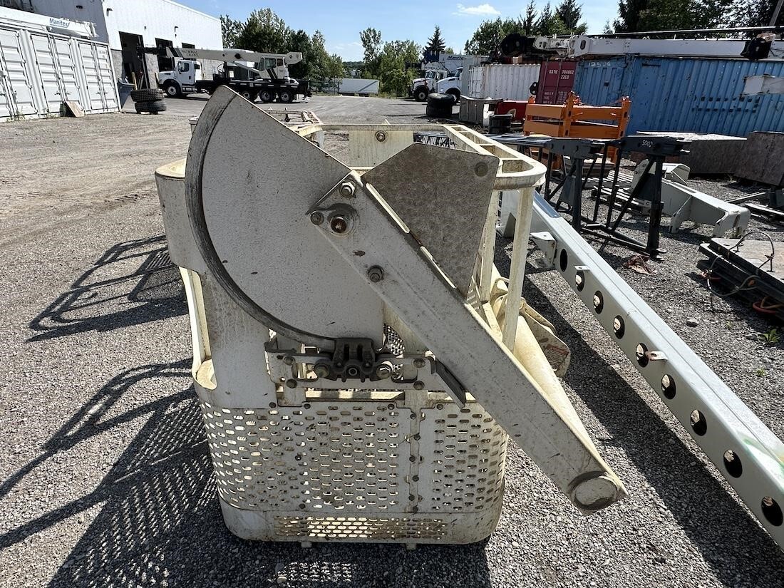 Altec - Used ALTEC Work Platforms Solon, OH