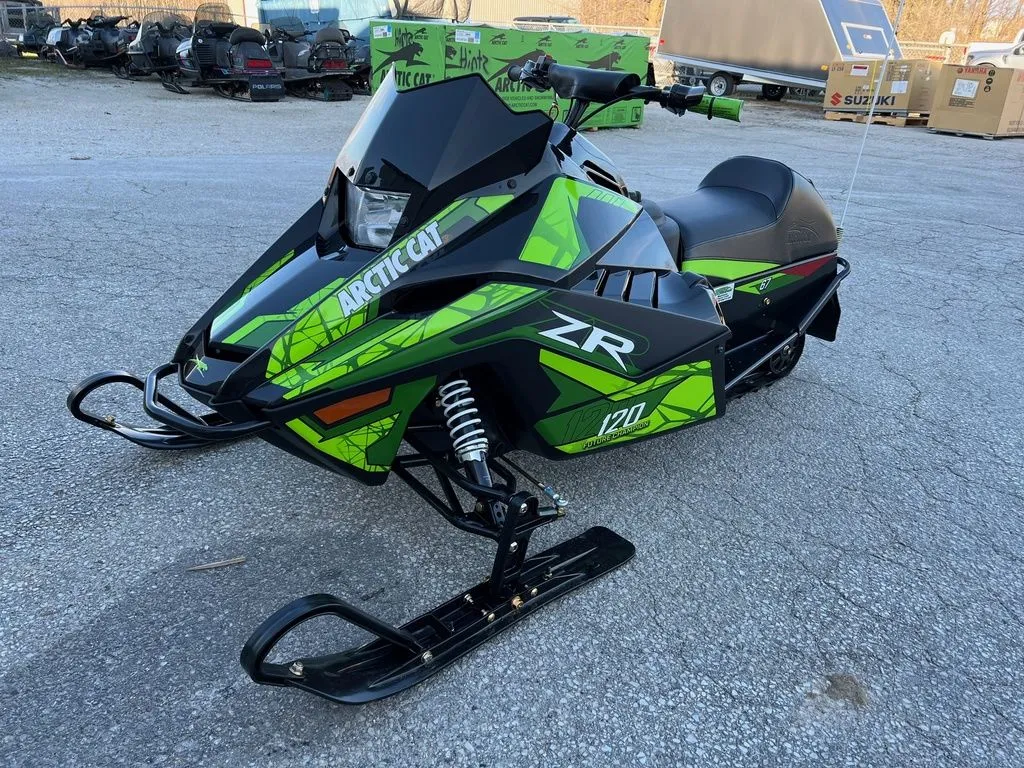 120 Zr For Sale - Arctic Cat Snowmobiles - Snowmobile Trader