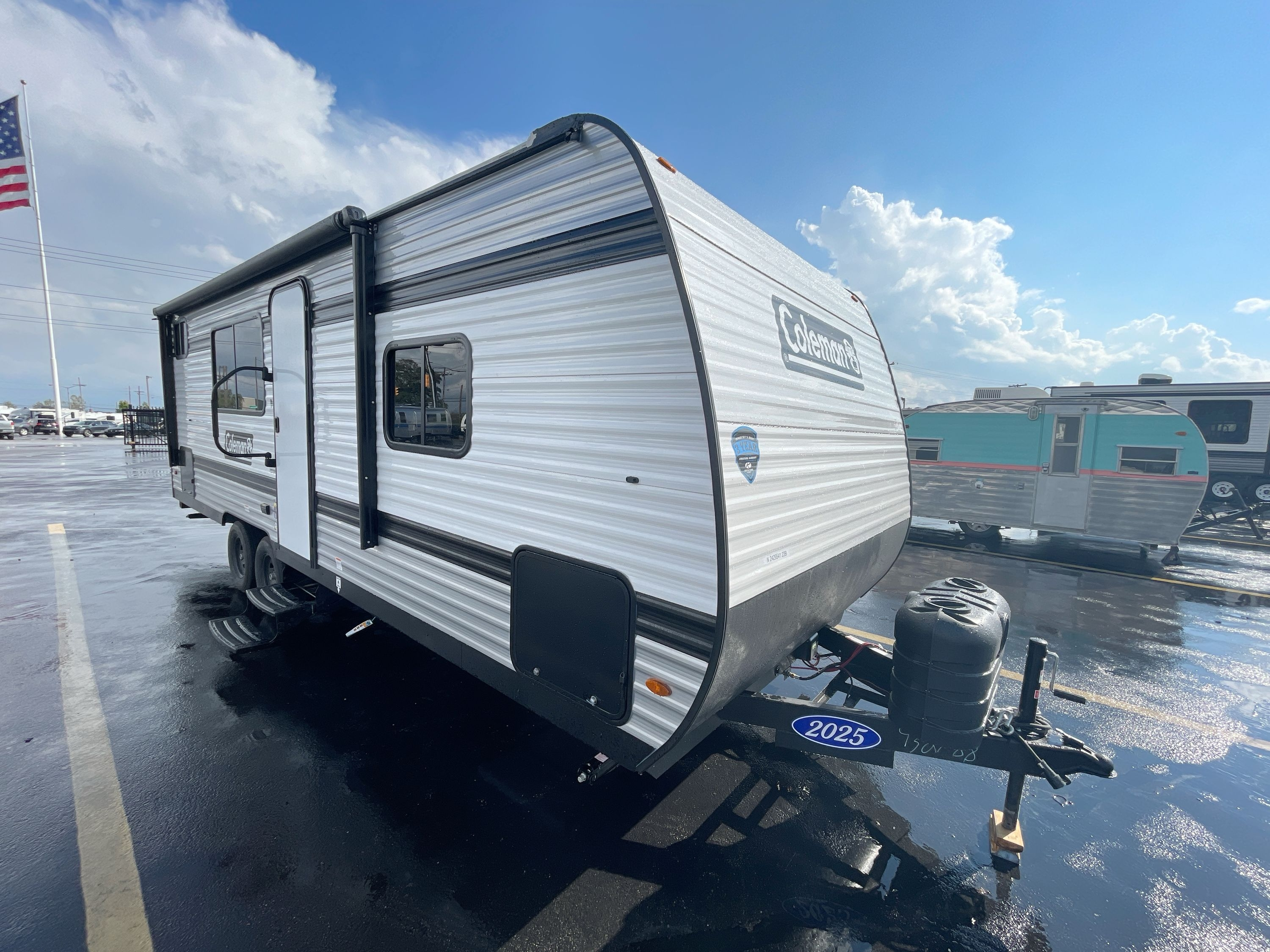 New 2025 Keystone Coleman 23B RVs For Sale - RV Trader