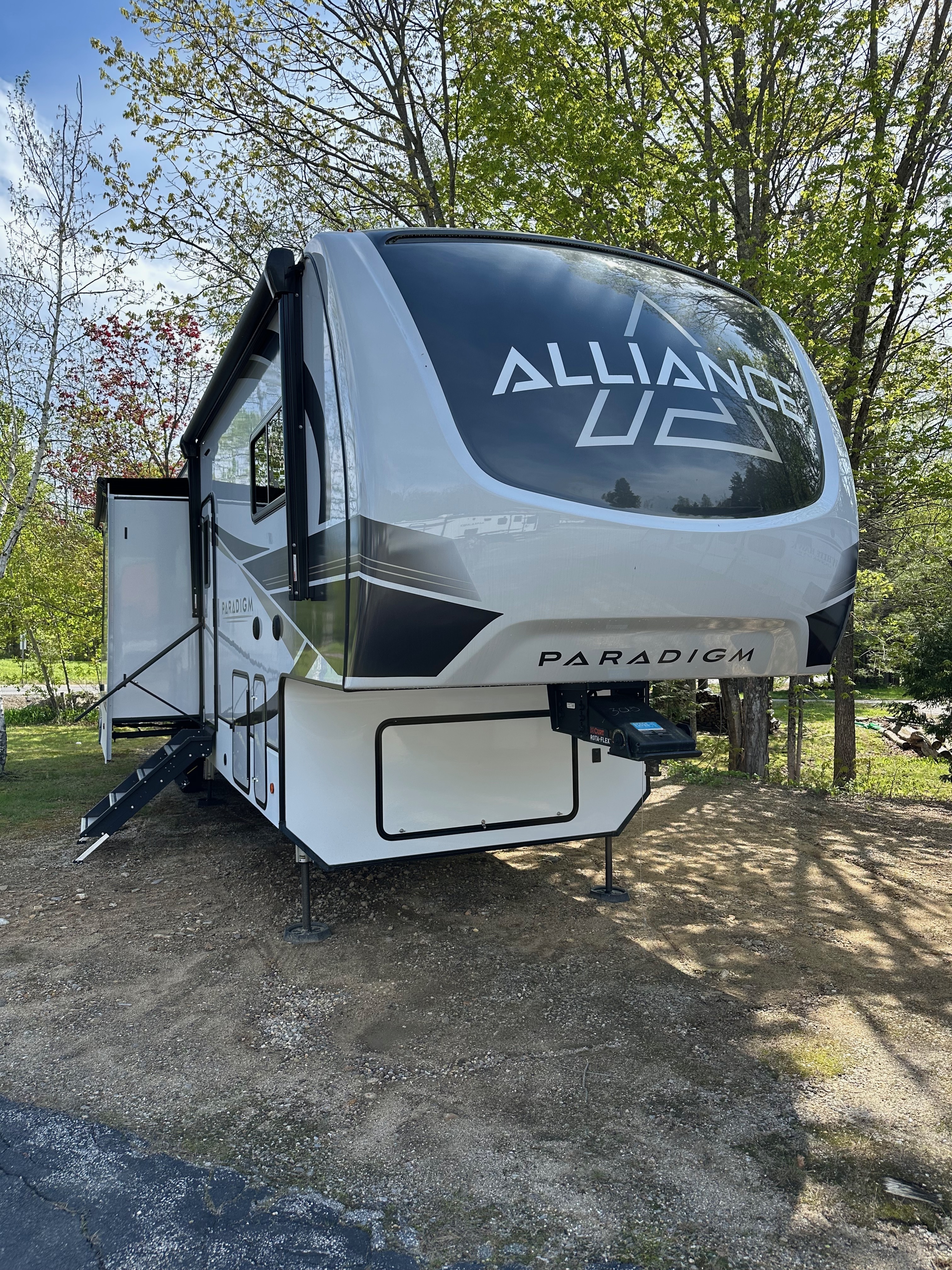 Alliance RV Paradigm 395DS RVs For Sale - RV Trader