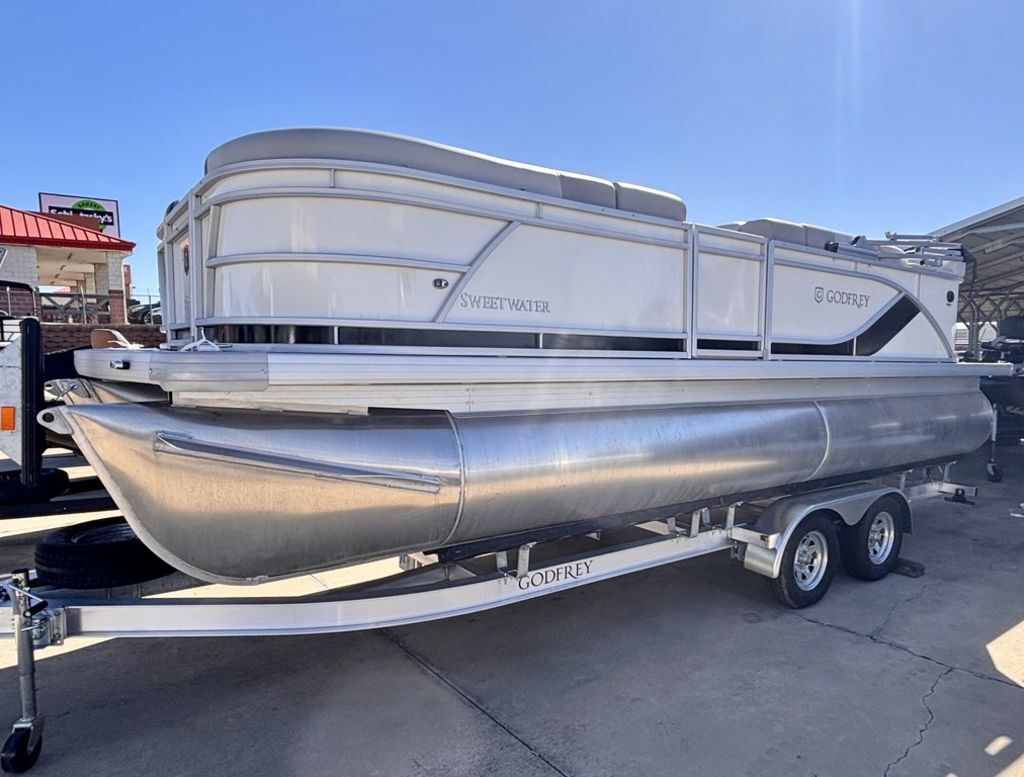 New 2025 Godfrey Pontoons Sweetwater 2086 C Sport Tube 27 In. Package ...