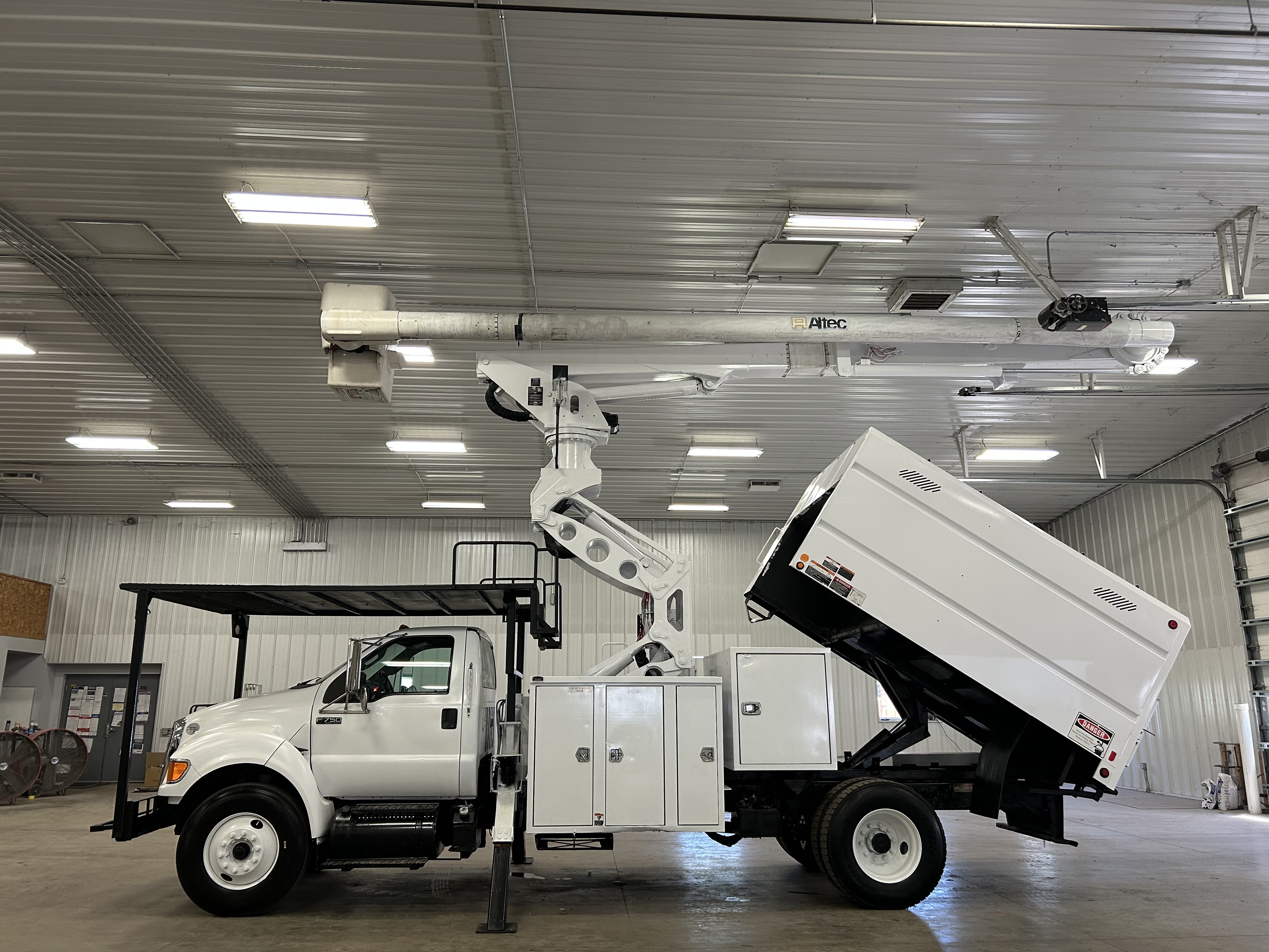 2015 Ford - Used 2015 FORD Bucket Truck, Dump Trucks, Chipper Box Truck ...