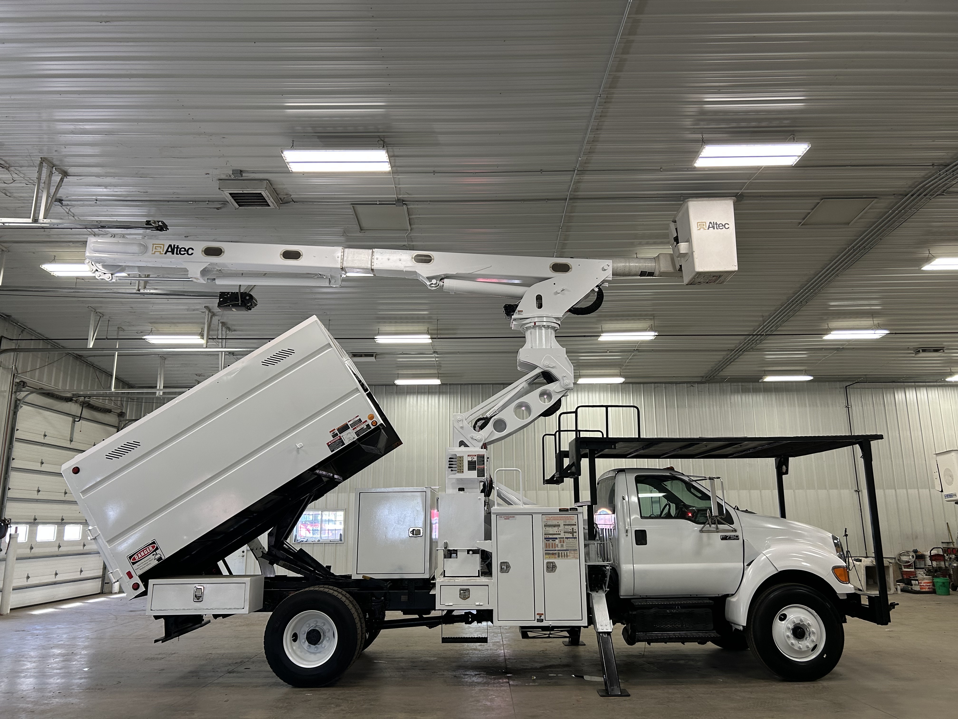 2015 Ford - Used 2015 FORD Bucket Truck, Dump Trucks, Chipper Box Truck ...