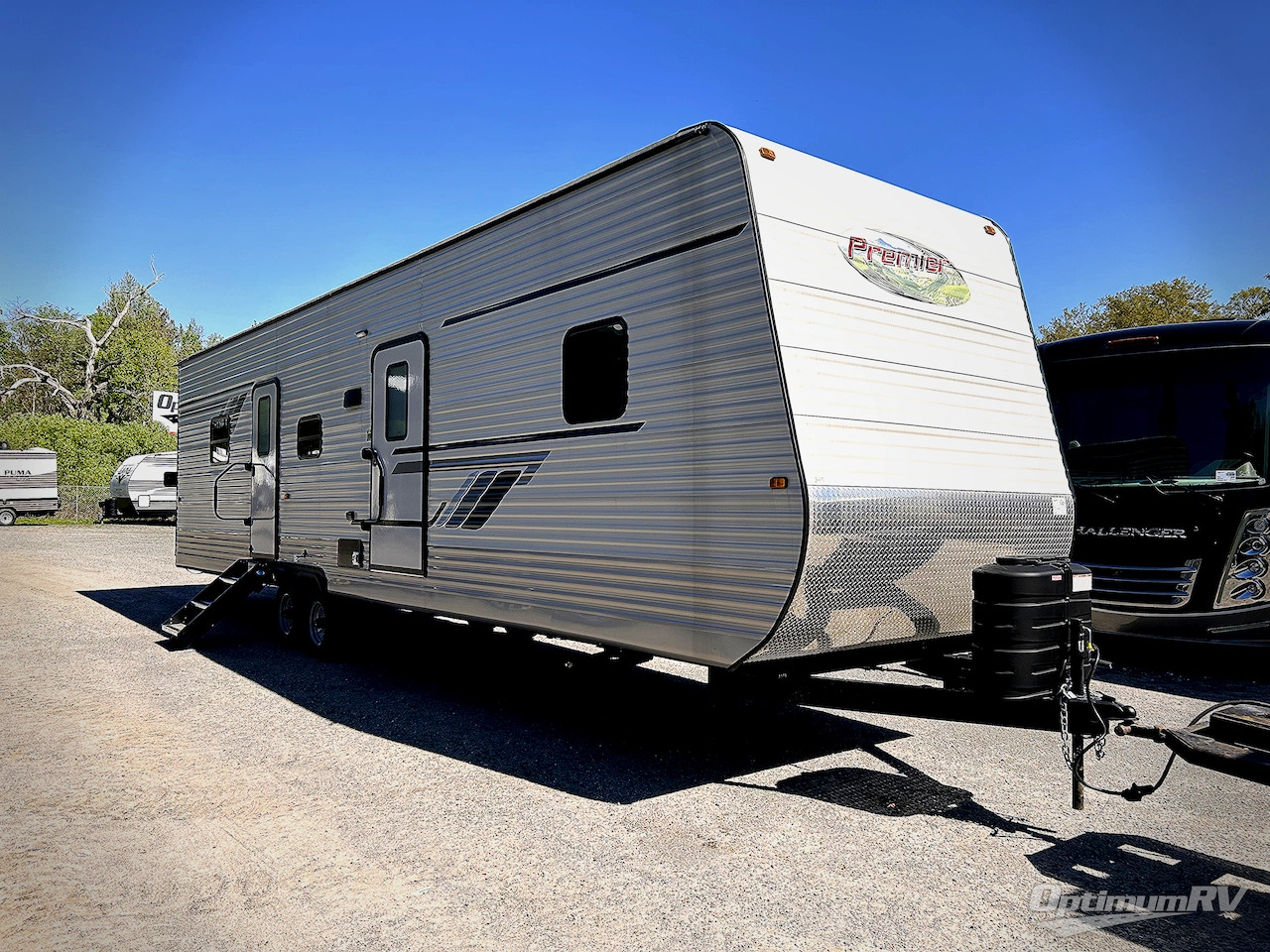 Used 2025 Hl Enterprise Hy-Line 38 Premier For Sale in Ocala, FL ...