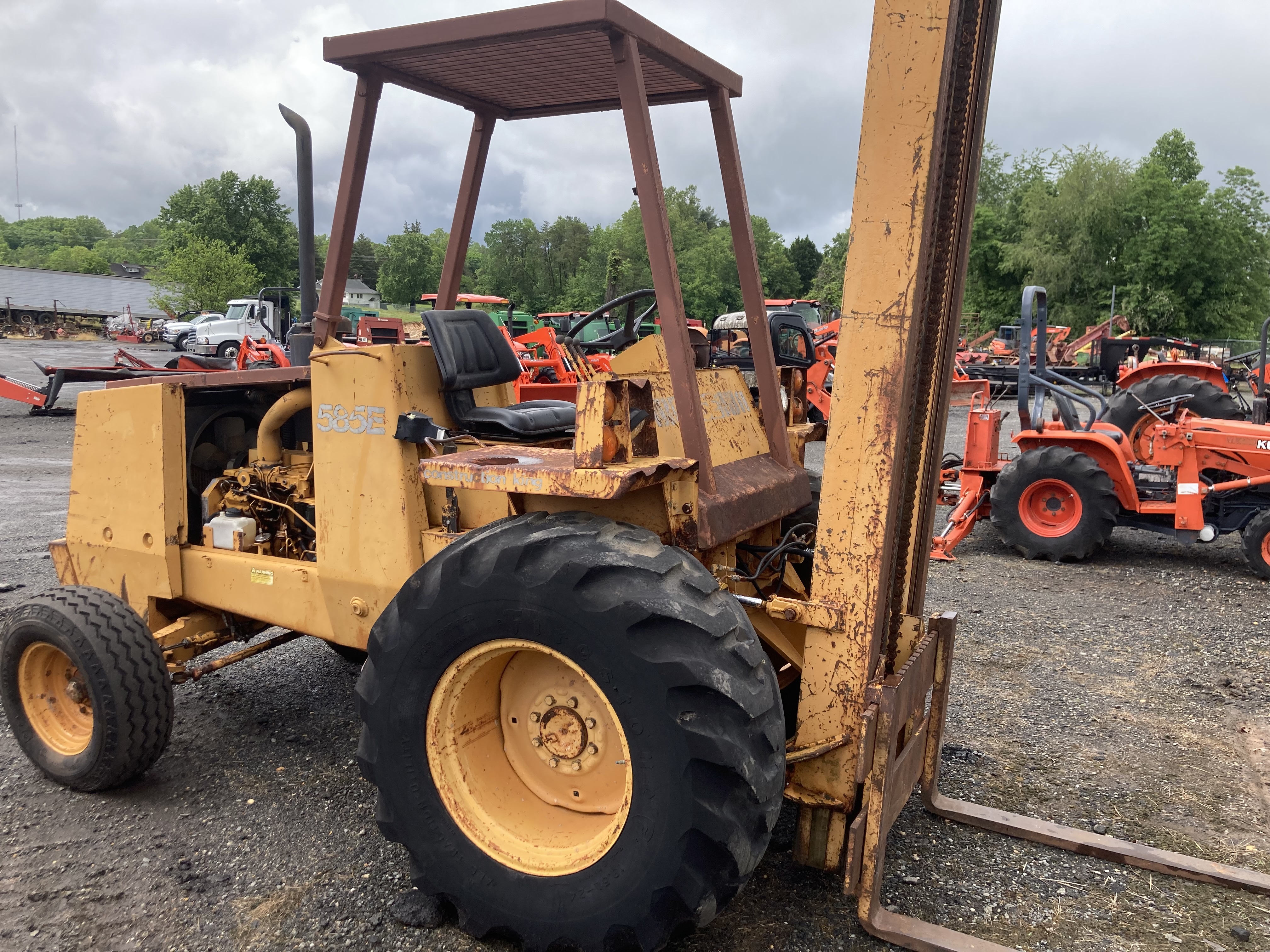 Case 585E Equipment For Sale - Case 585E Equipment - Equipment Trader