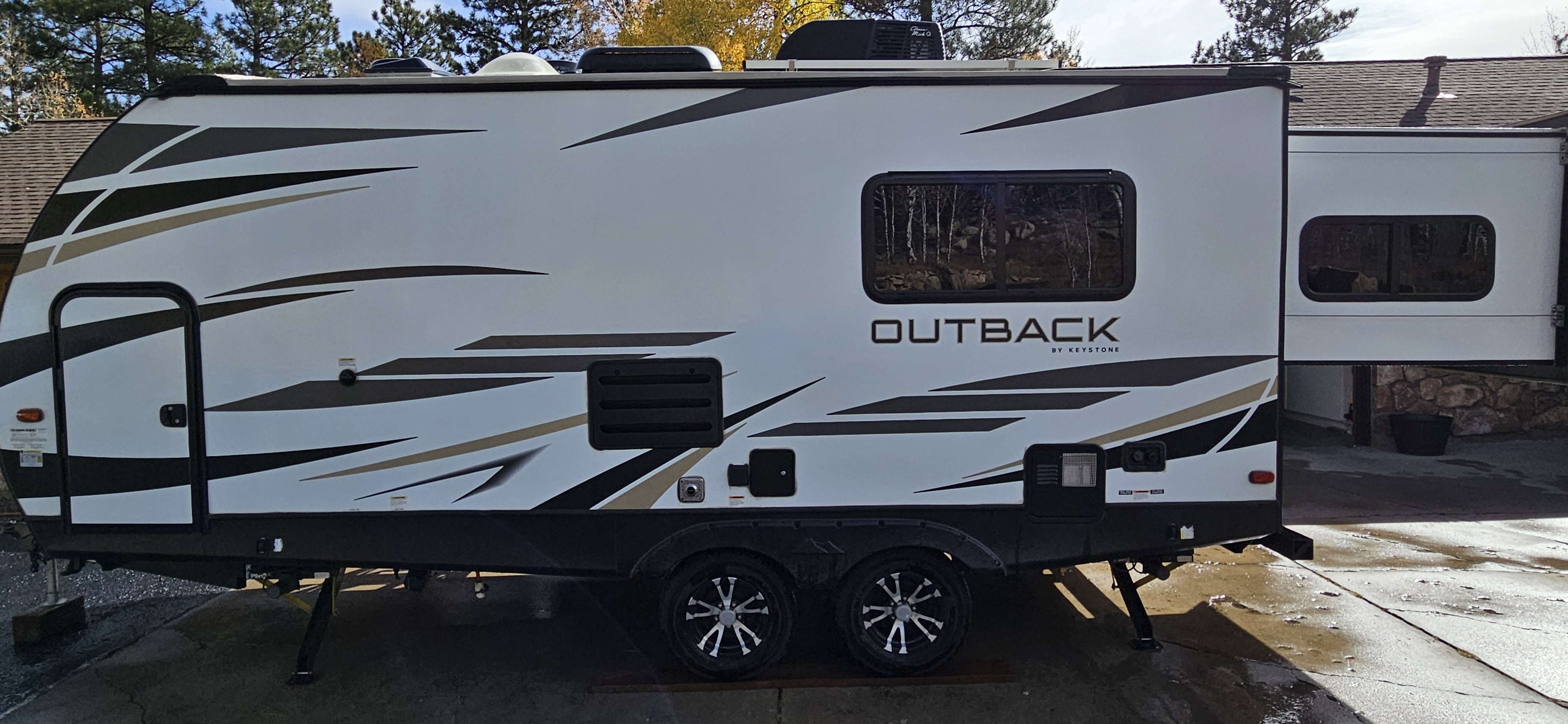 Keystone Outback Ultra Lite 210URS RVs For Sale - RV Trader