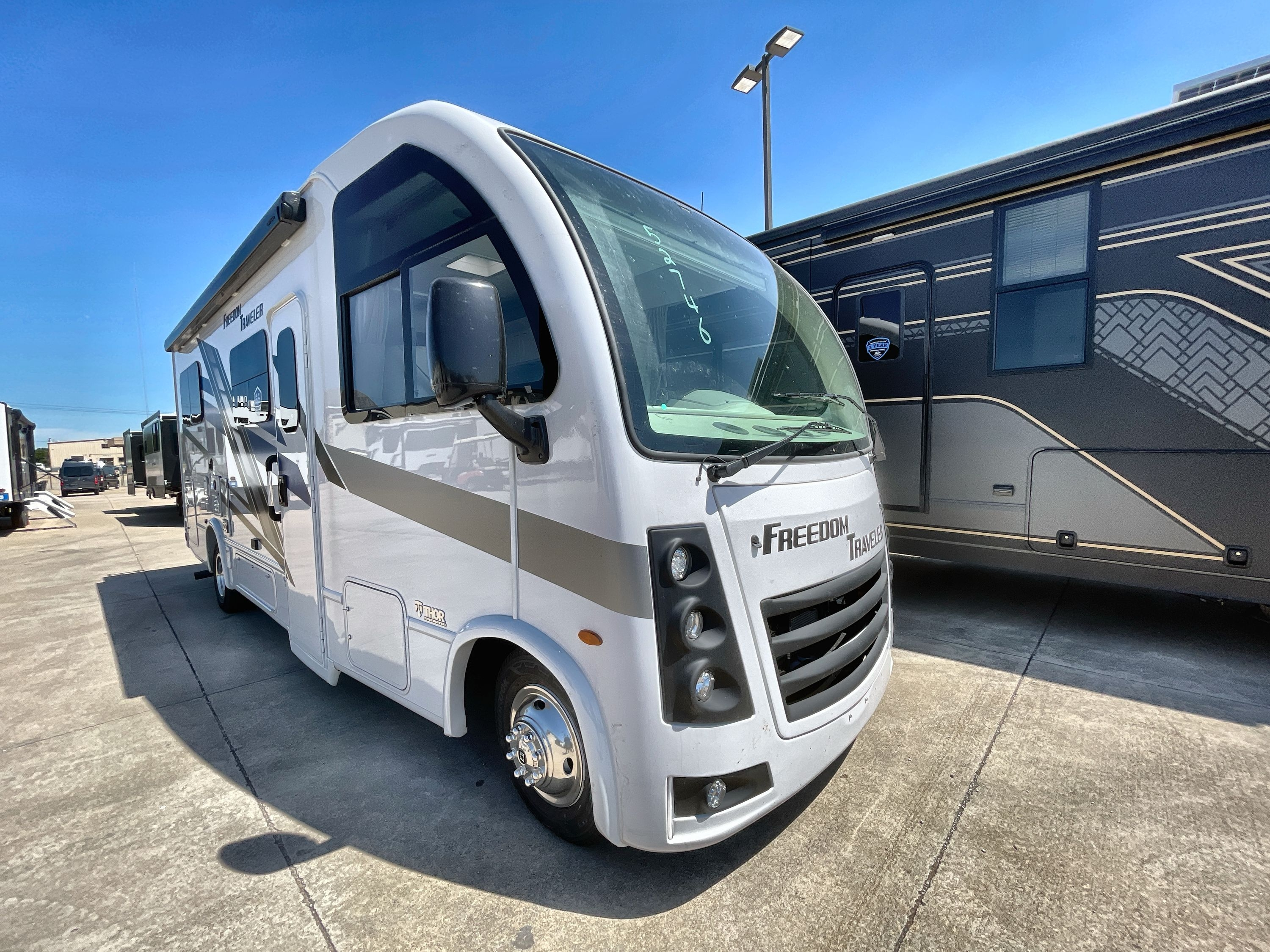 2026 Thor Motor Coach,tiffin Motorhomes Freedom Traveler RVs For Sale ...