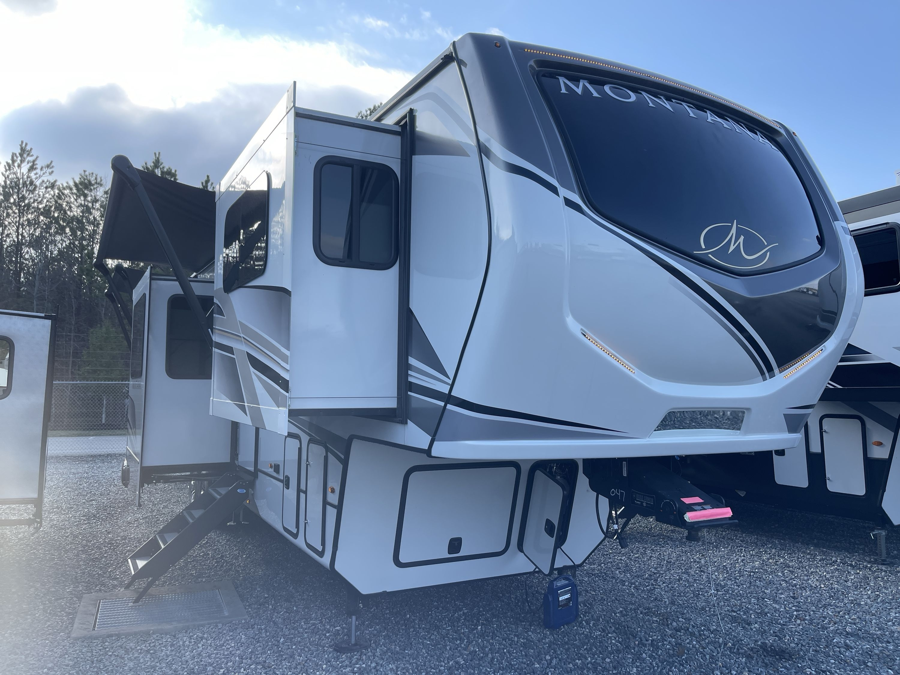 Keystone Montana 3761FL RVs For Sale - RV Trader
