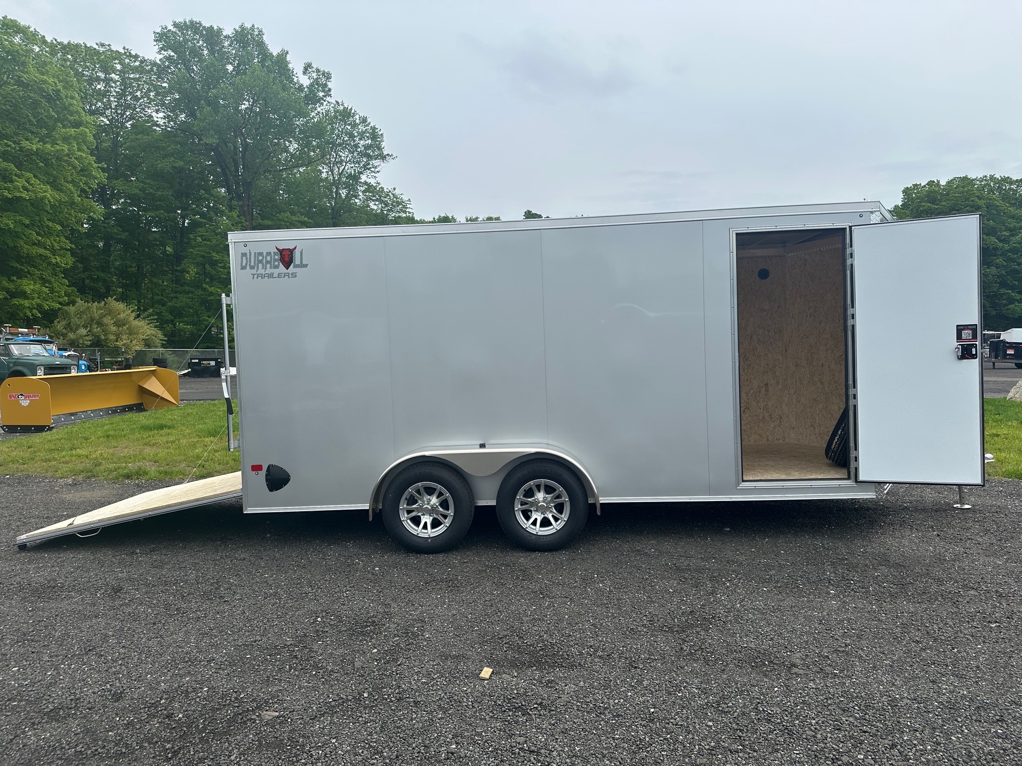 2025 Durabull Trucks For Sale - Commercial Truck Trader