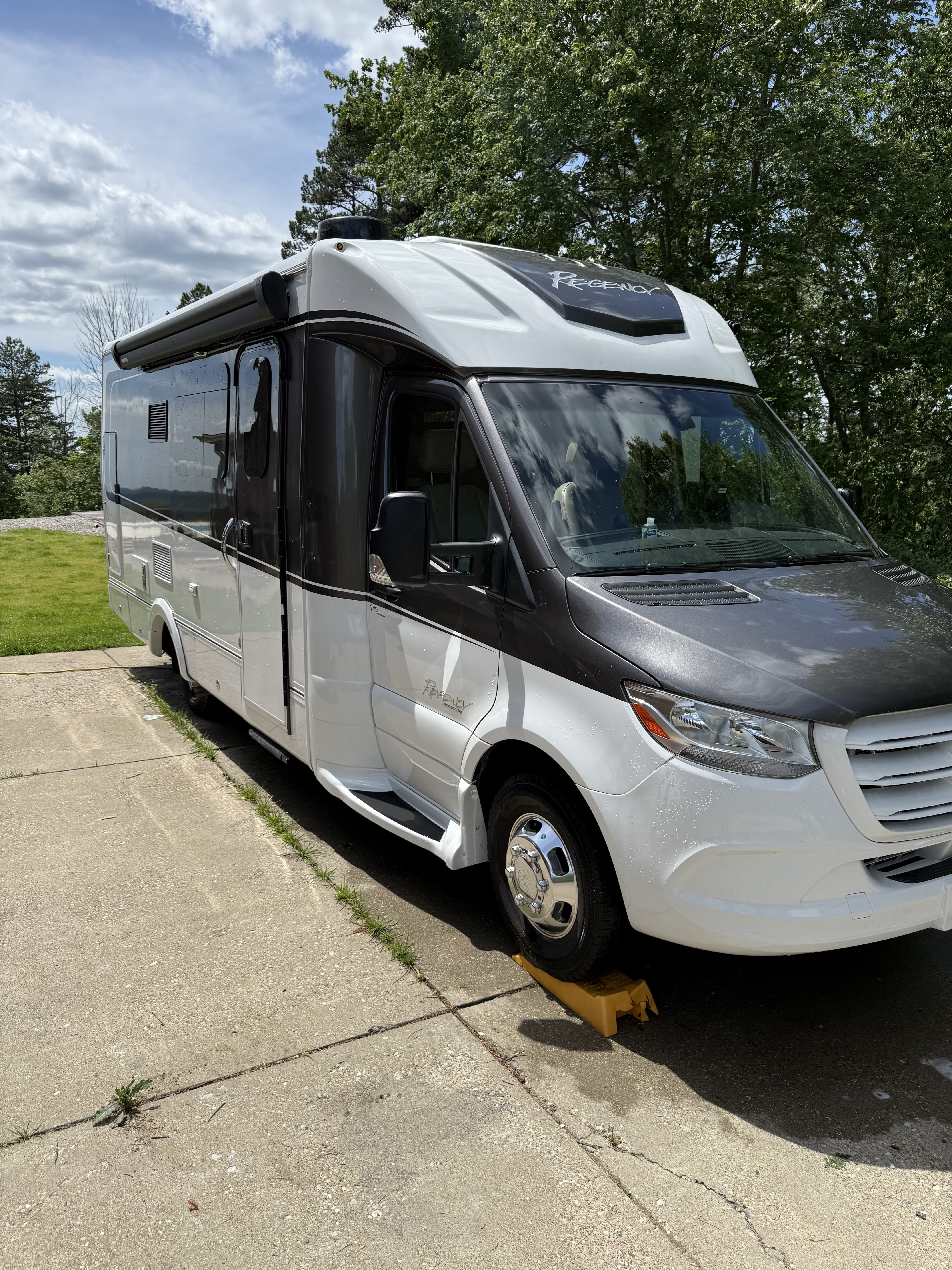 Regency Conversions RVs For Sale Near 48101 - RV Trader