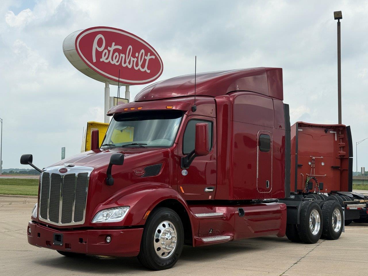 Used 2018 Peterbilt 579 For Sale in Strafford, MO - 5036433663 ...