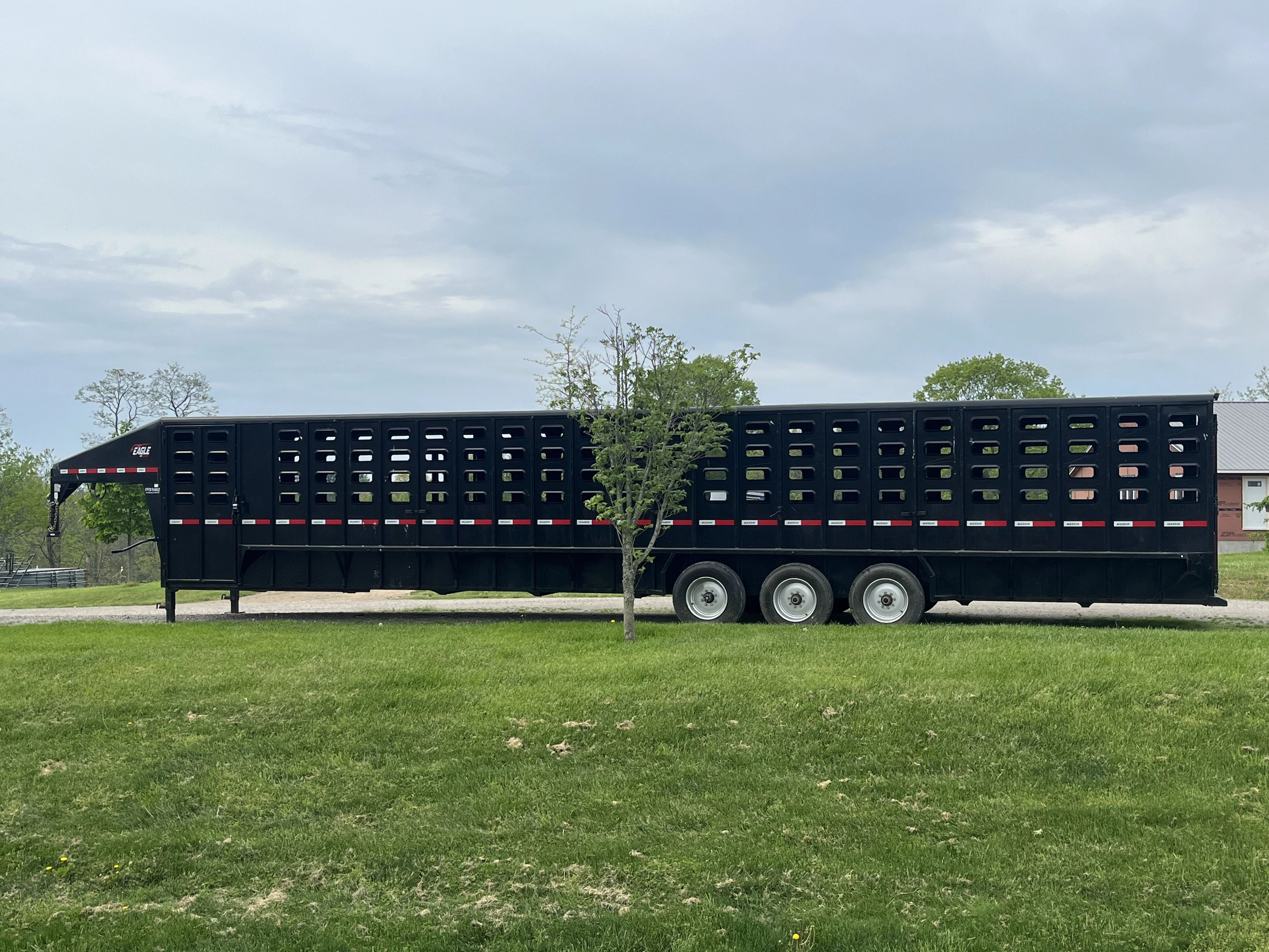 Circle W Livestock Trailers For Sale - Circle W Livestock Trailers ...