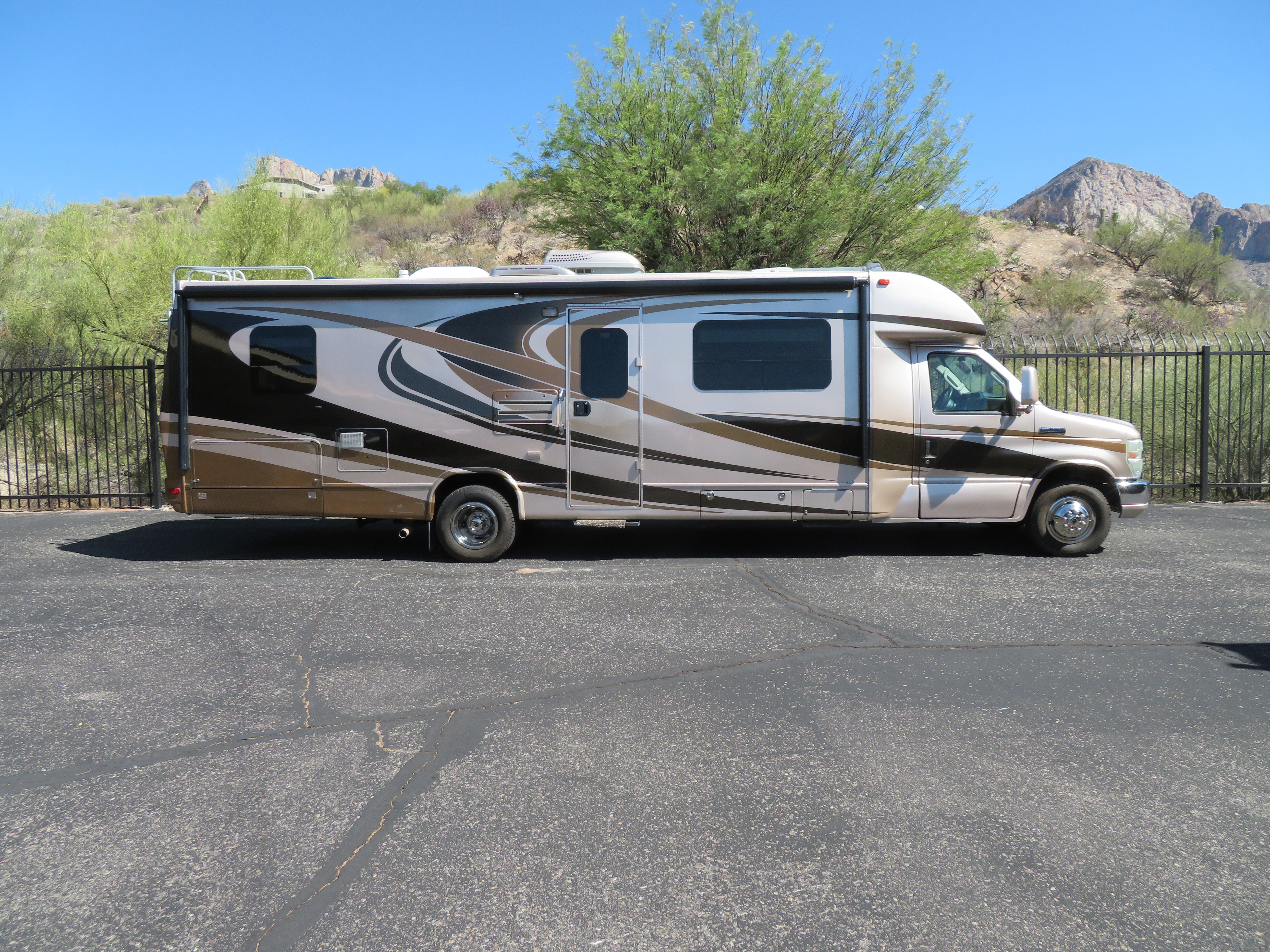Phoenix Usa Phoenix Cruiser Class B RVs and Camper Vans for sale - RV ...