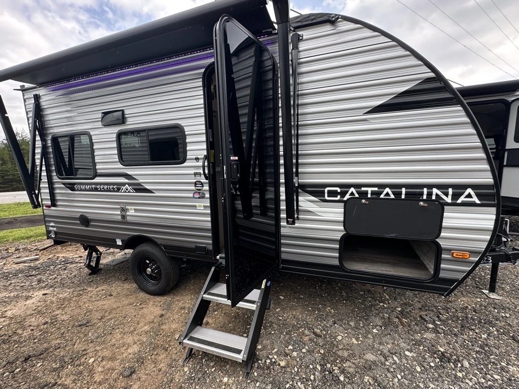 Coachmen Catalina Summit Series 7 154 Rdx RVs For Sale - RV Trader