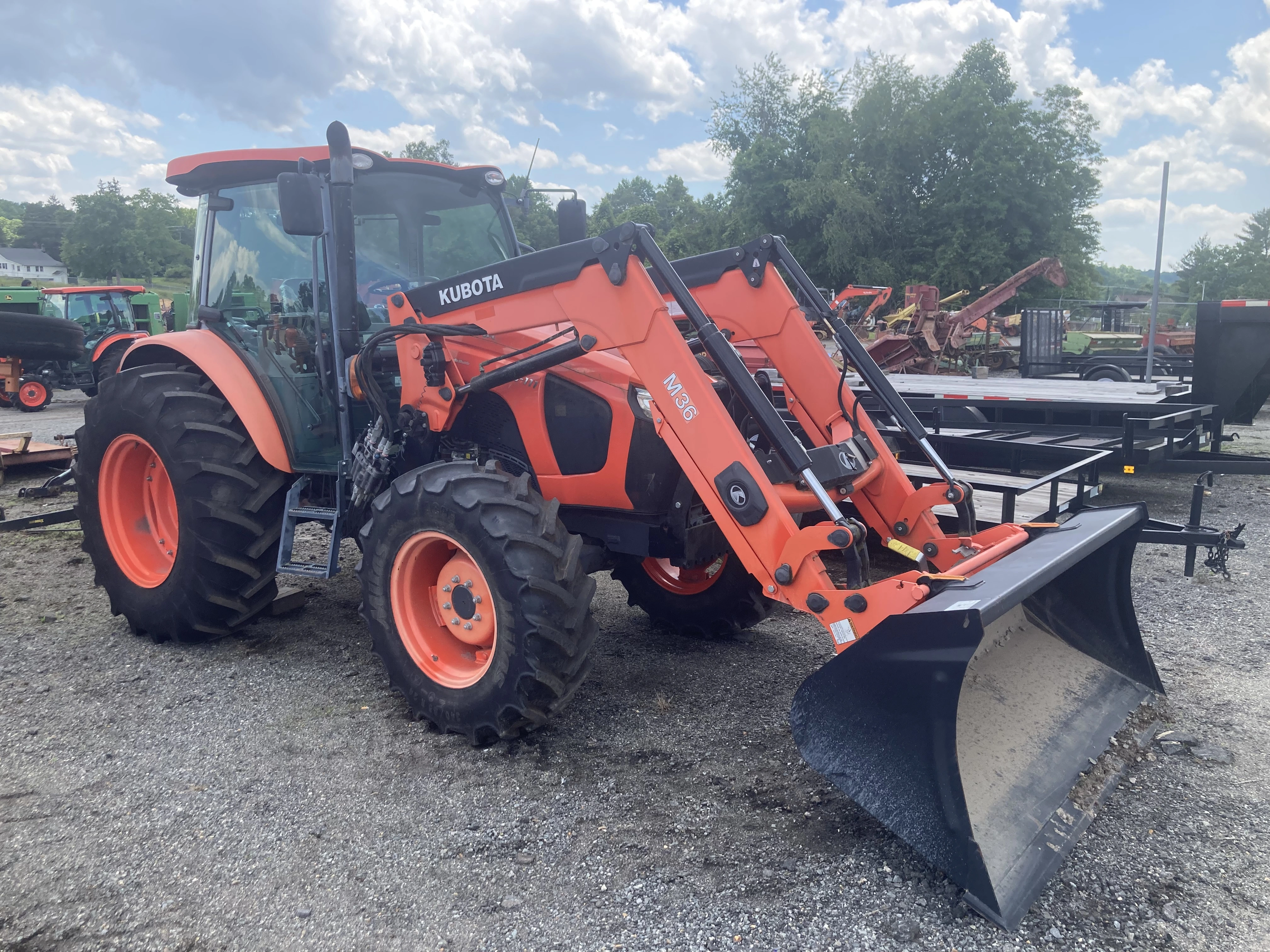 Kubota L2350 Tractor With Loader Equipment For Sale - Kubota L2350 ...