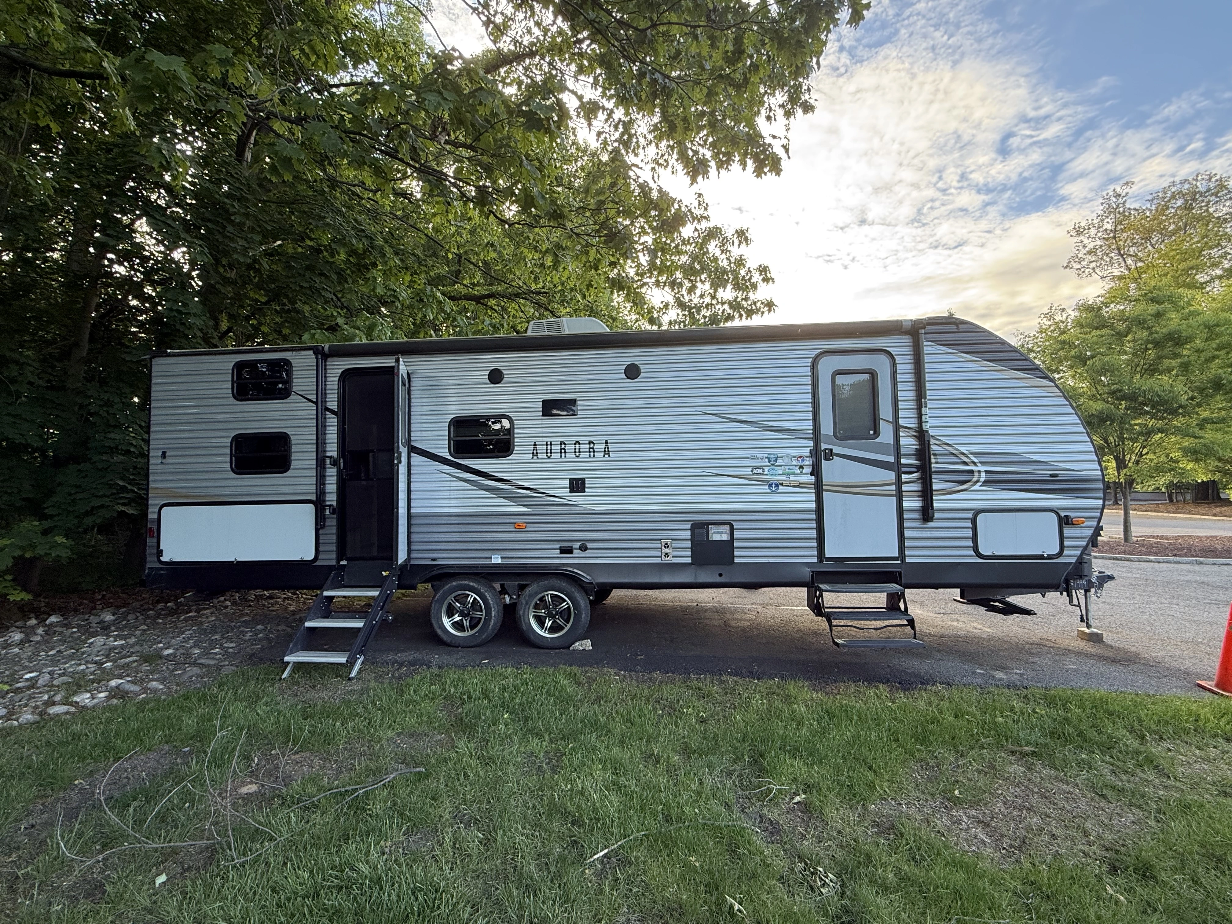 Forest River Aurora 28BHS Travel Trailers For Sale - RV Trader