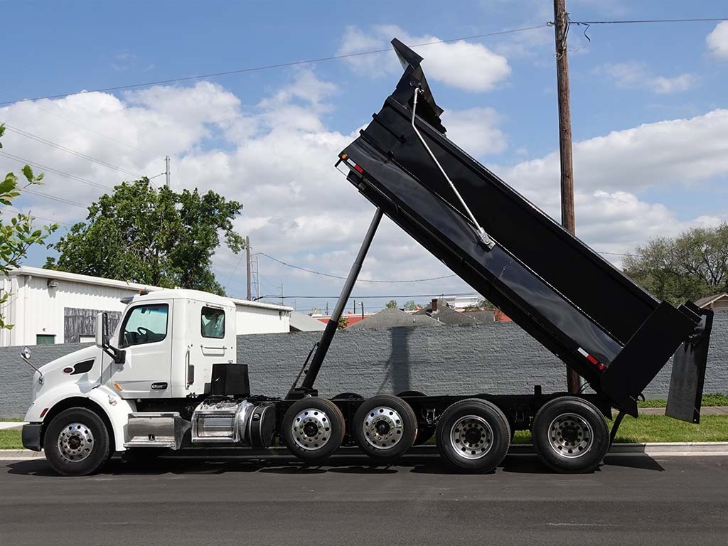 Used 2020 Peterbilt 579 For Sale in Houston, TX - 5036526902 ...